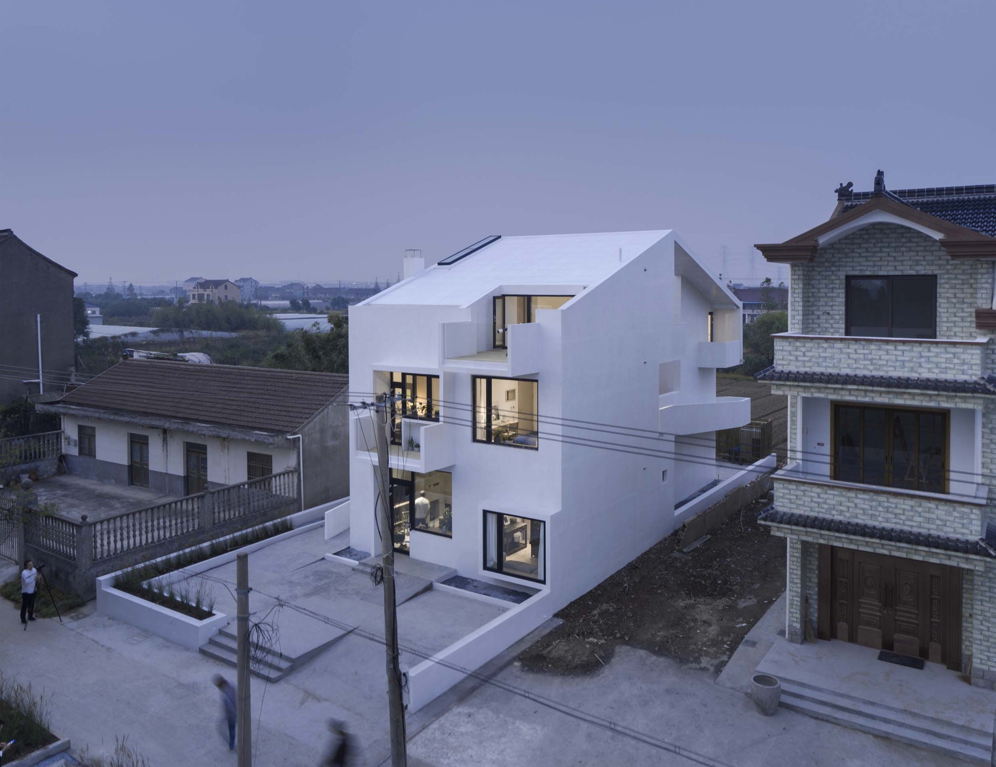 Song House / AZL Architects | ArchDaily