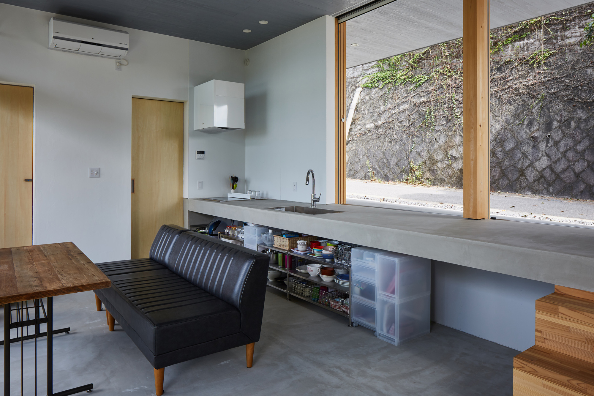 Gallery of Three Tiered Platforms House / ihrmk - 30