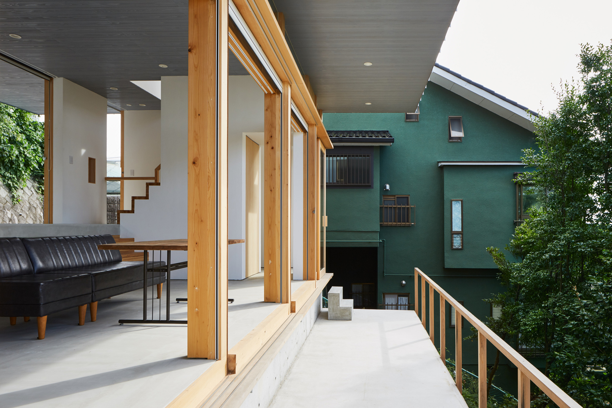 Gallery of Three Tiered Platforms House / ihrmk - 8