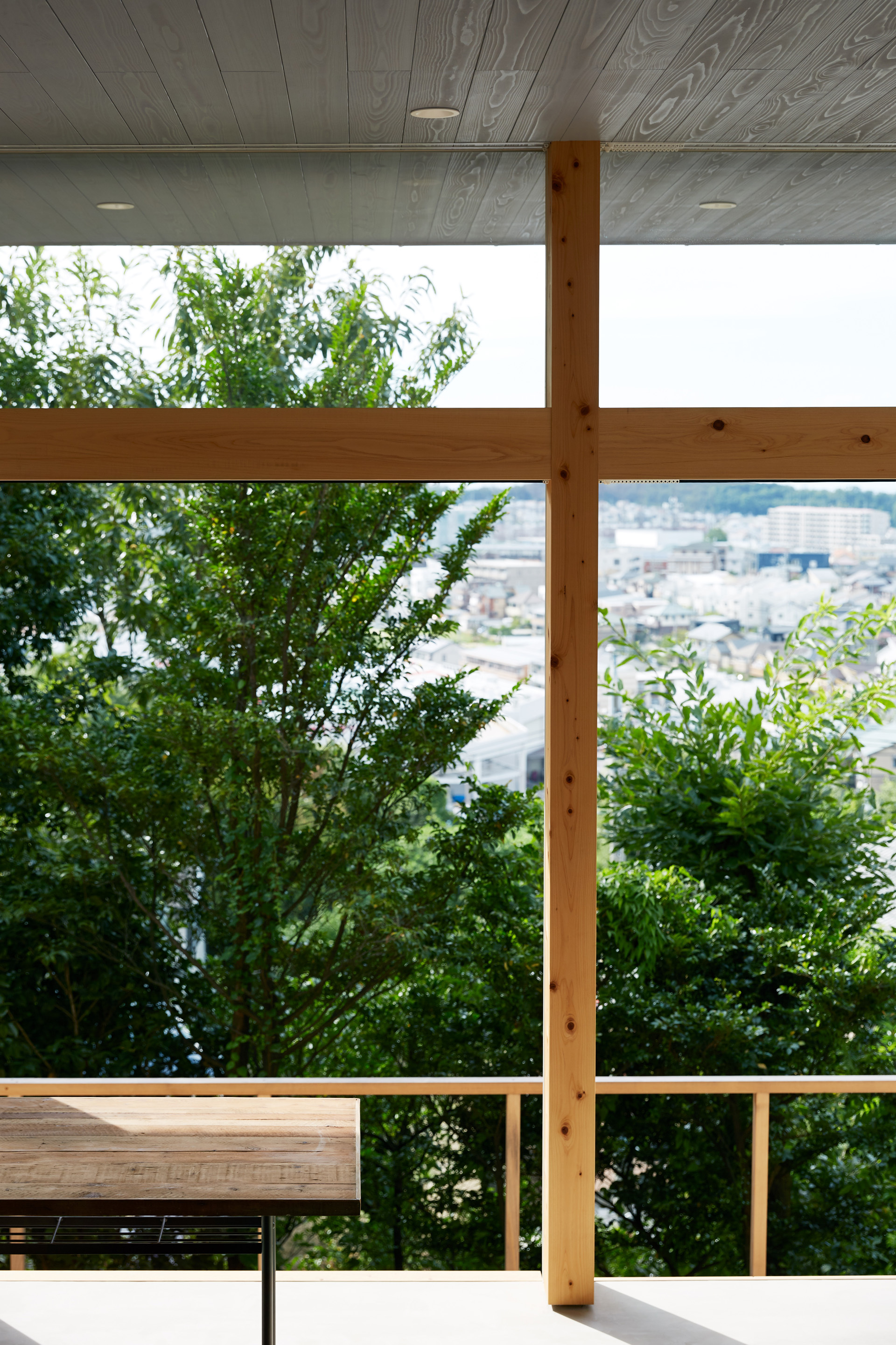 Gallery of Three Tiered Platforms House / ihrmk - 38