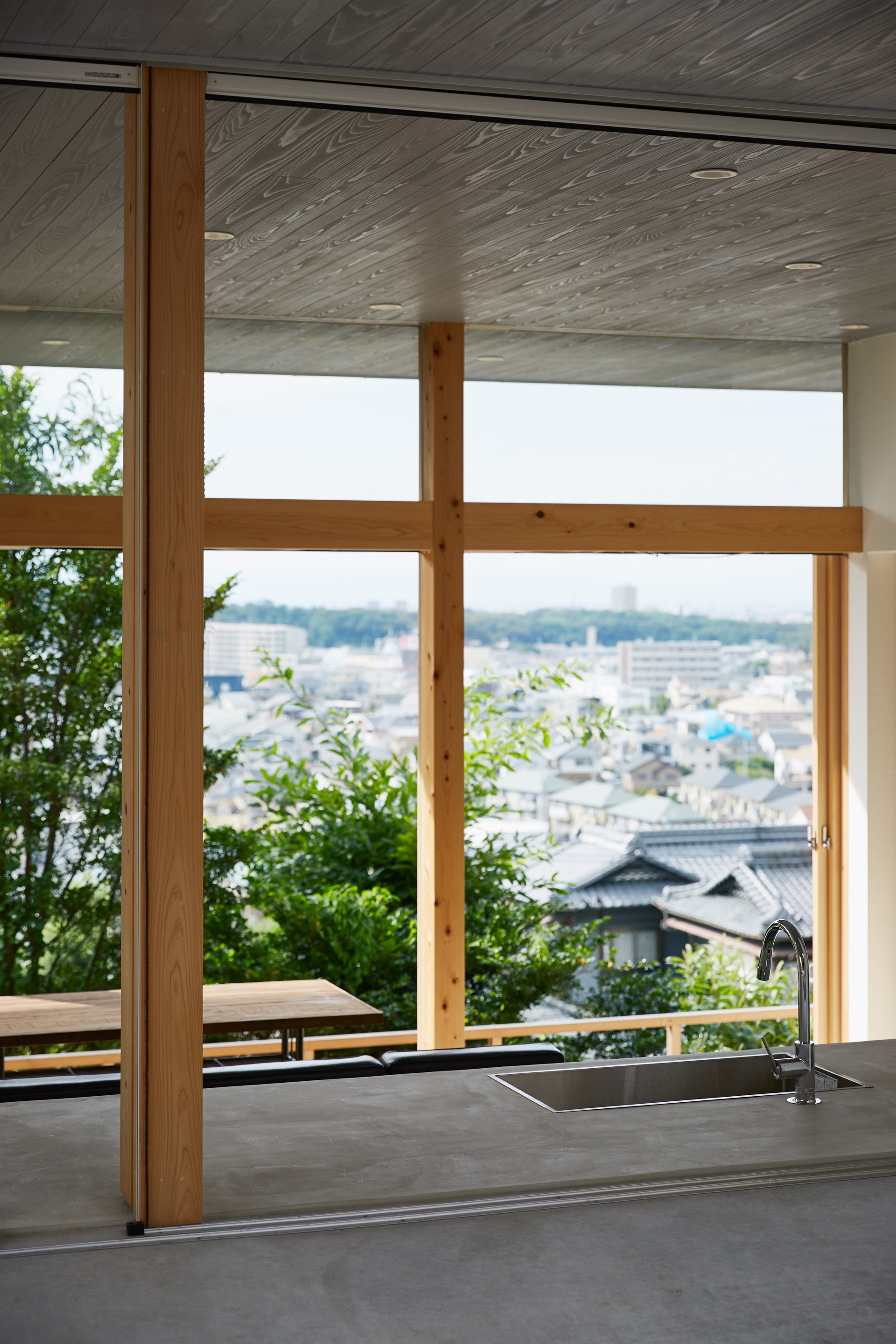 Gallery of Three Tiered Platforms House / ihrmk - 35