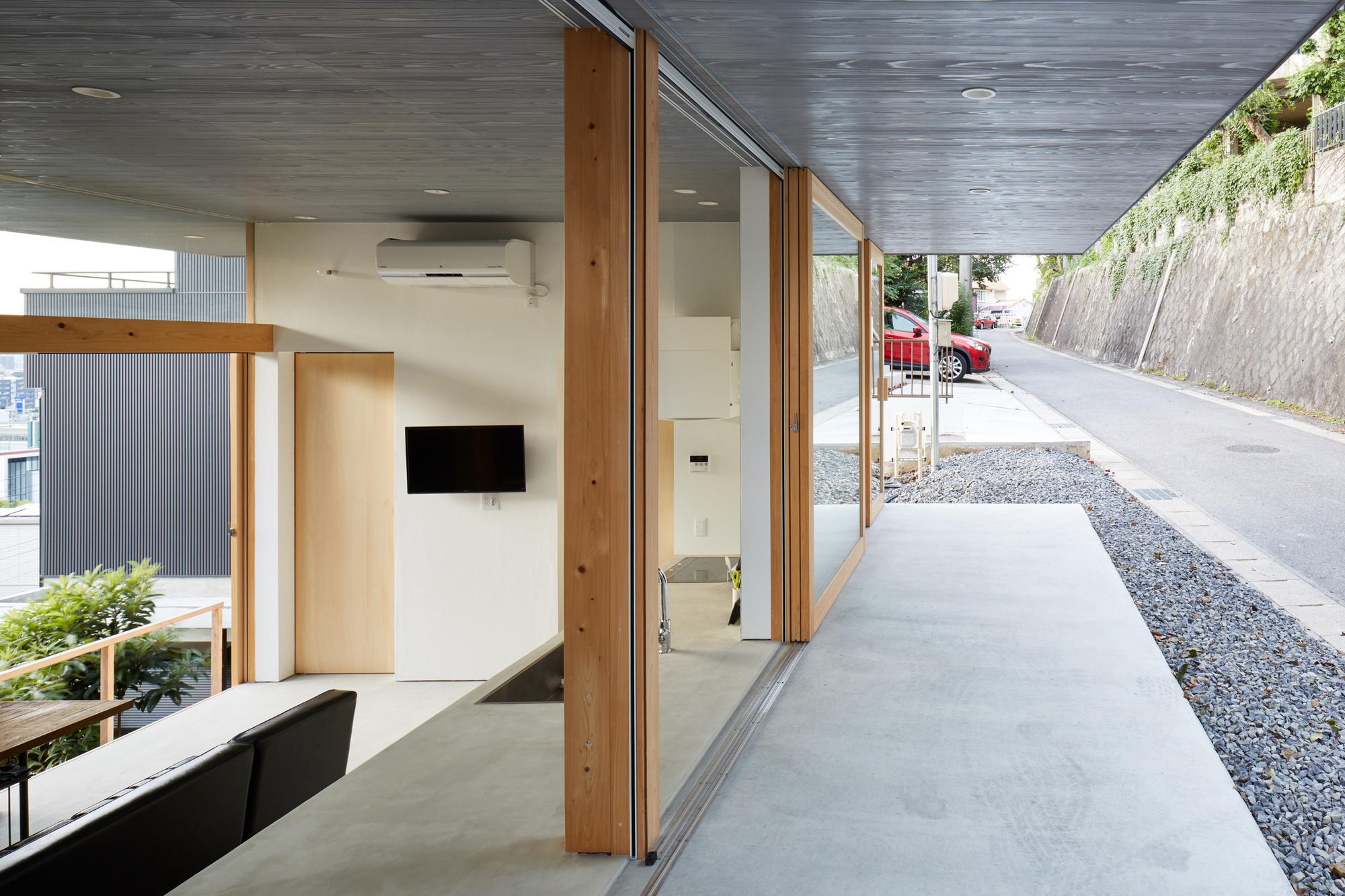 Gallery of Three Tiered Platforms House / ihrmk - 22