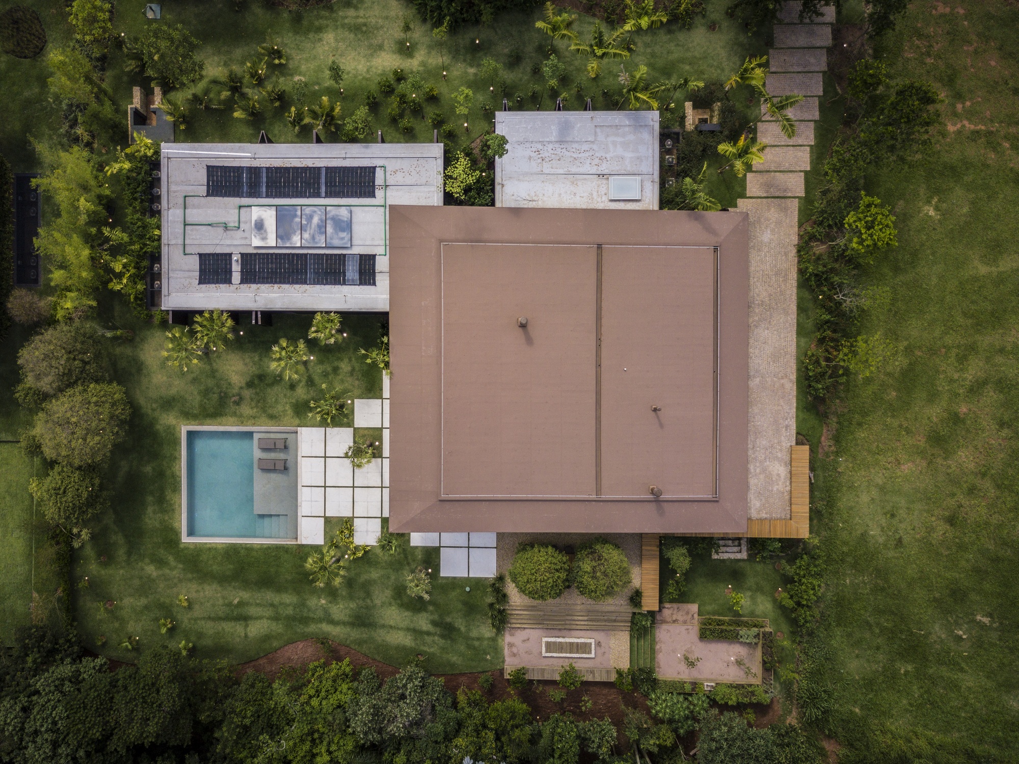 Gallery of RL House / Jacobsen Arquitetura - 6