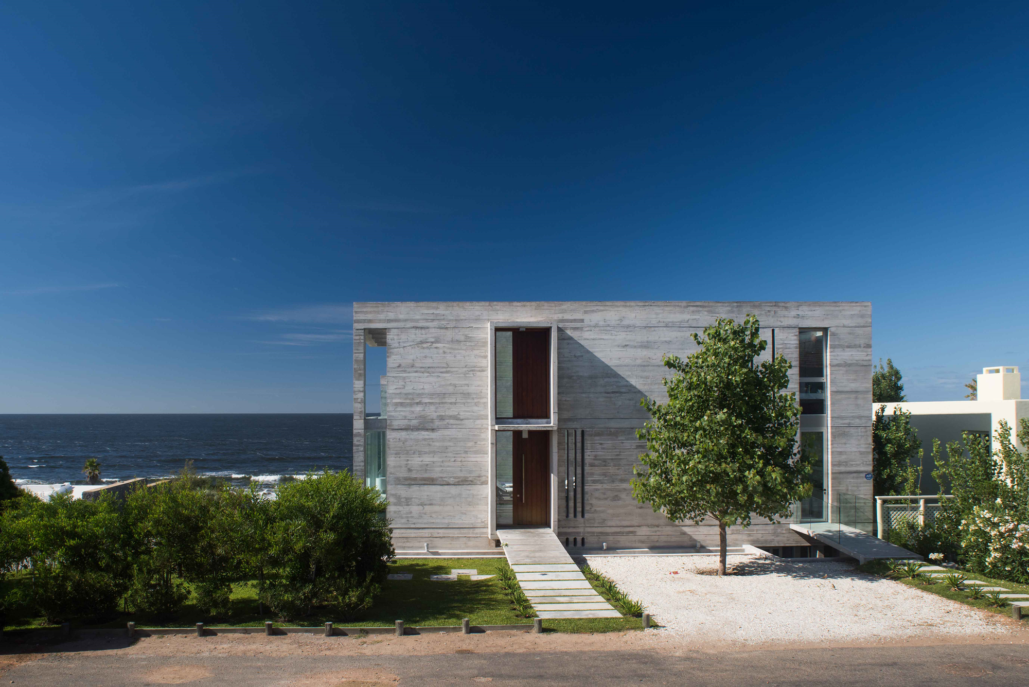 Galería de Casa la iluminada / Martin Gomez Arquitectos - 1