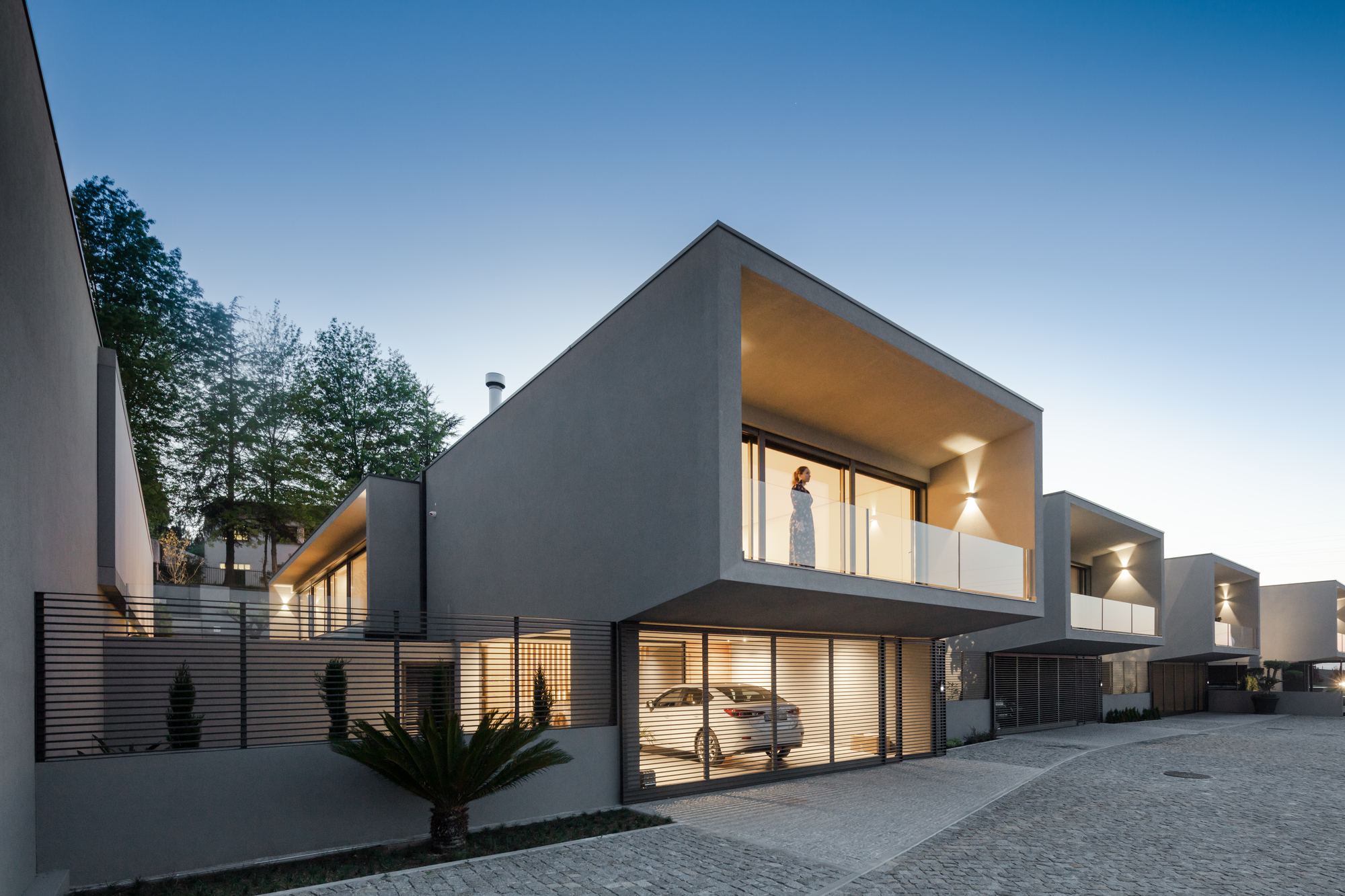 Gallery of Box XL Houses / Grupo Zegnea - 24