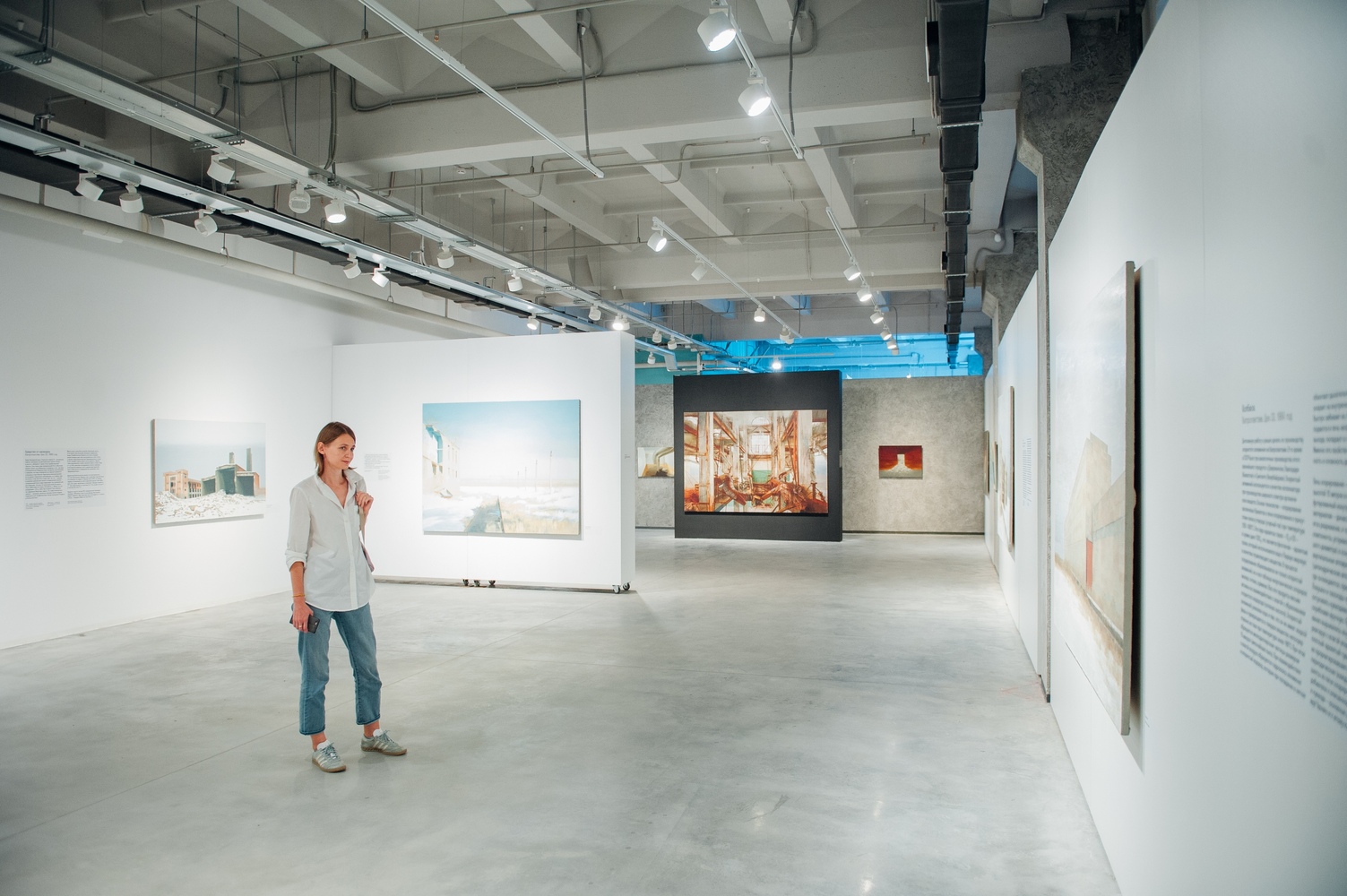 Gallery of Octava Cluster Cultural Space / Orchestra Design - 13