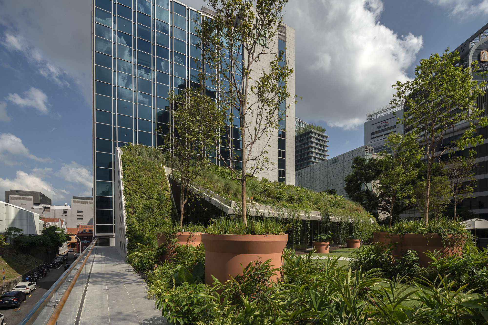 Gallery of “Design Orchard” Incubator / WOHA - 12