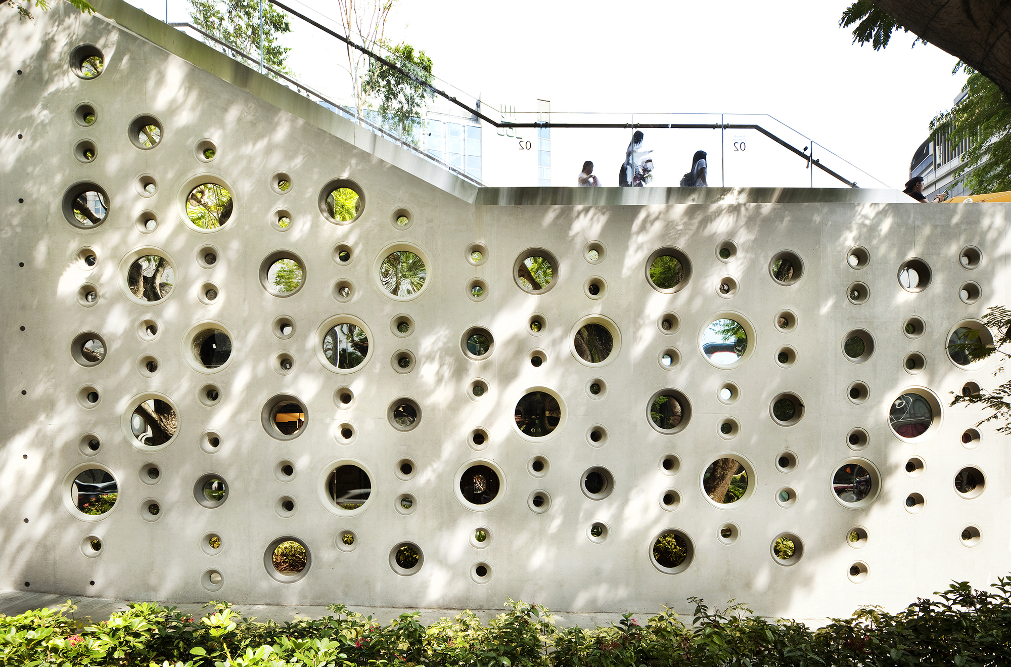 Gallery of “Design Orchard” Incubator / WOHA - 23