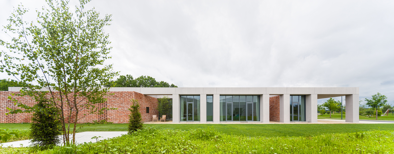 Gallery of E+E House / Ene+Ene Arhitectura - 9