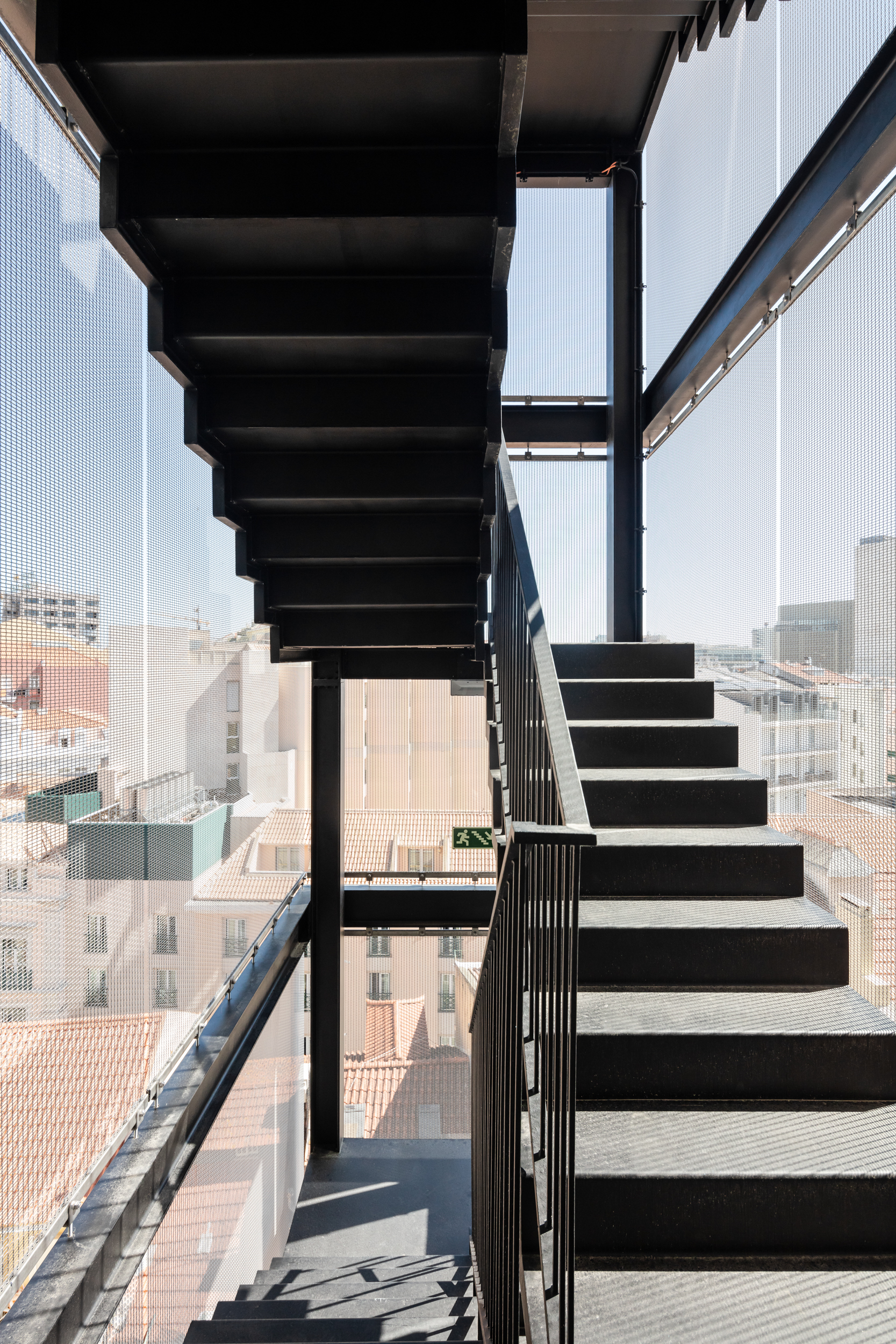 Gallery of Lisbon Wood Residential Building / Plano Humano Arquitectos - 3