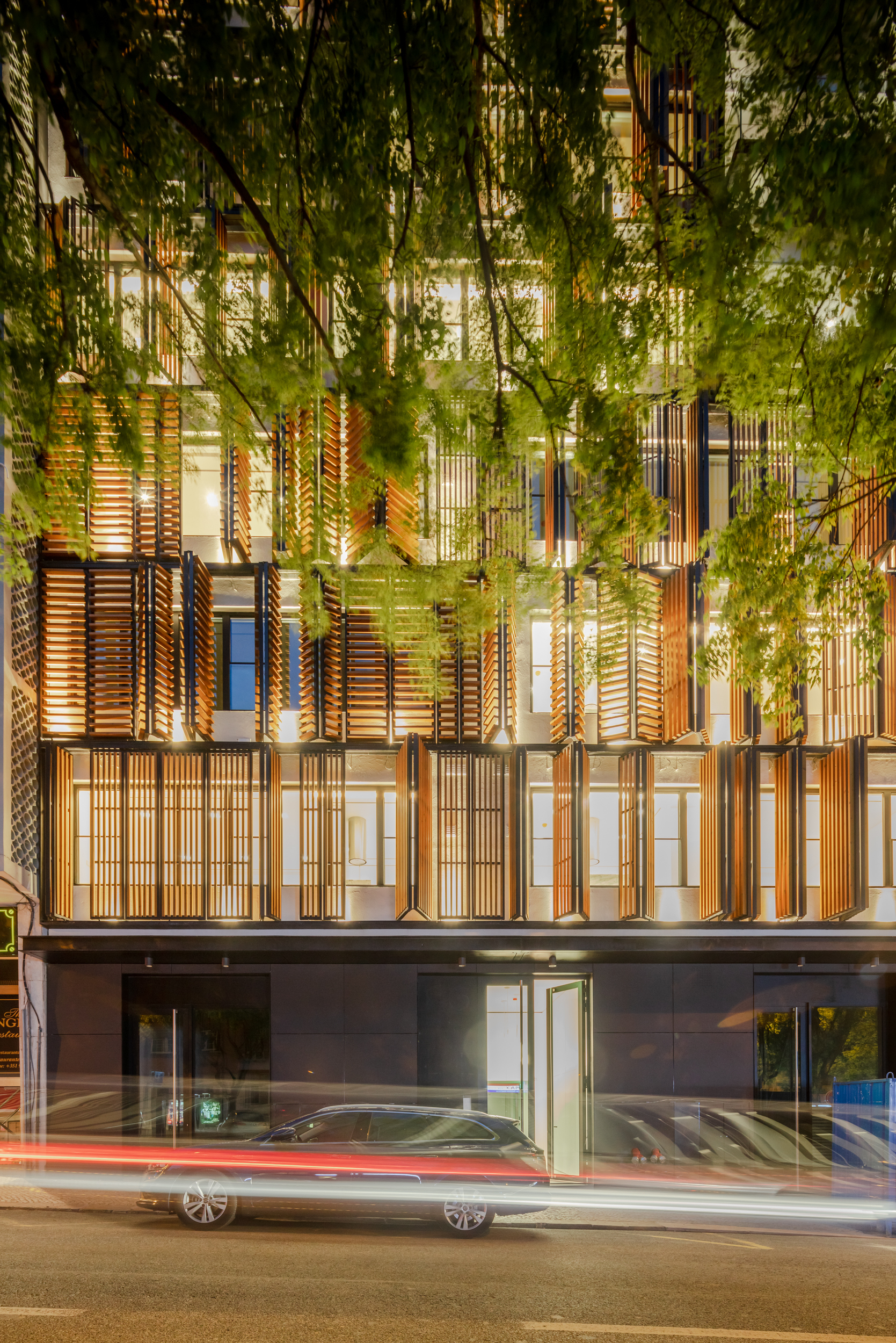 Gallery of Lisbon Wood Residential Building / Plano Humano Arquitectos - 22