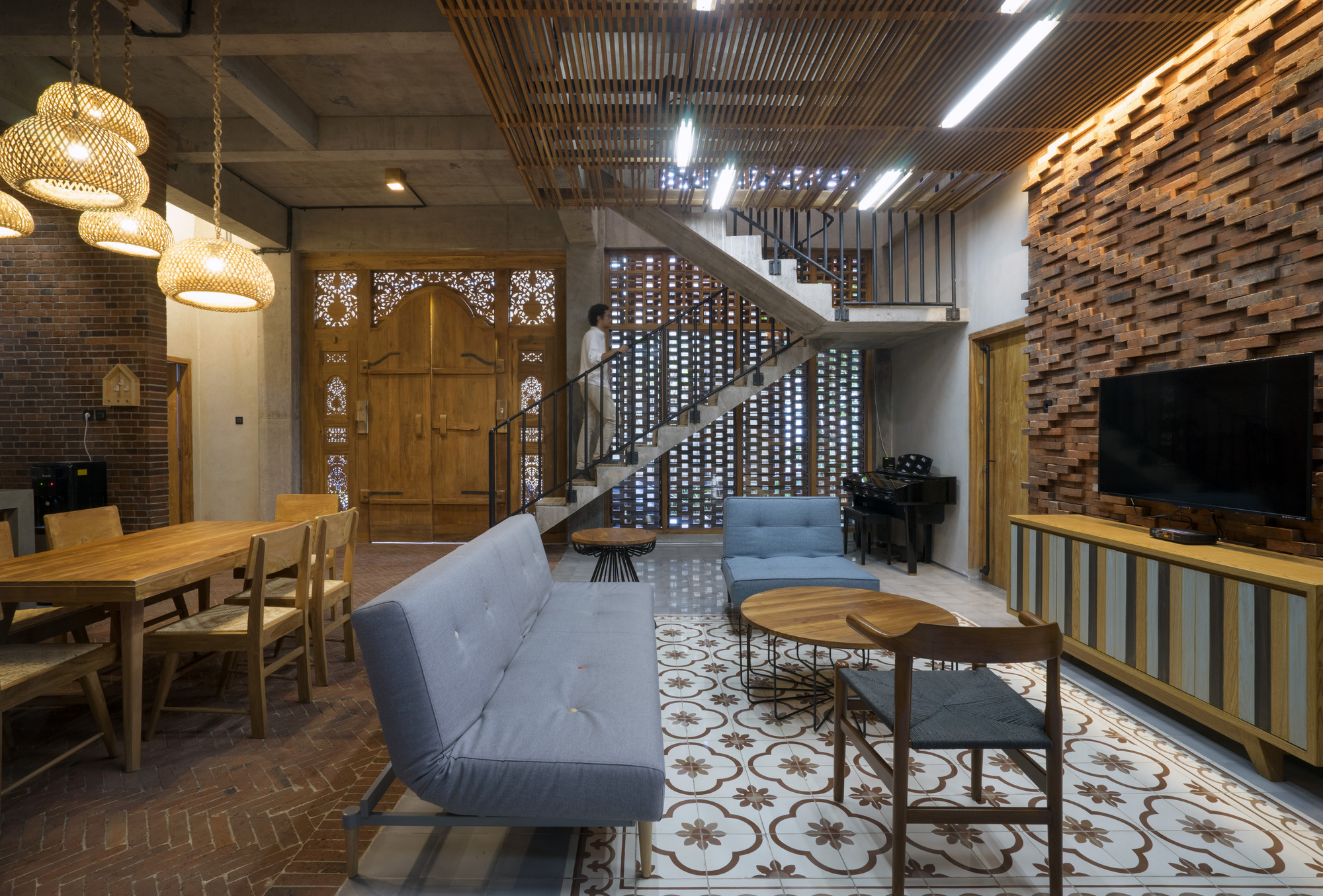 Galeria de Residência Omah Boto / Andyrahman Architect - 29