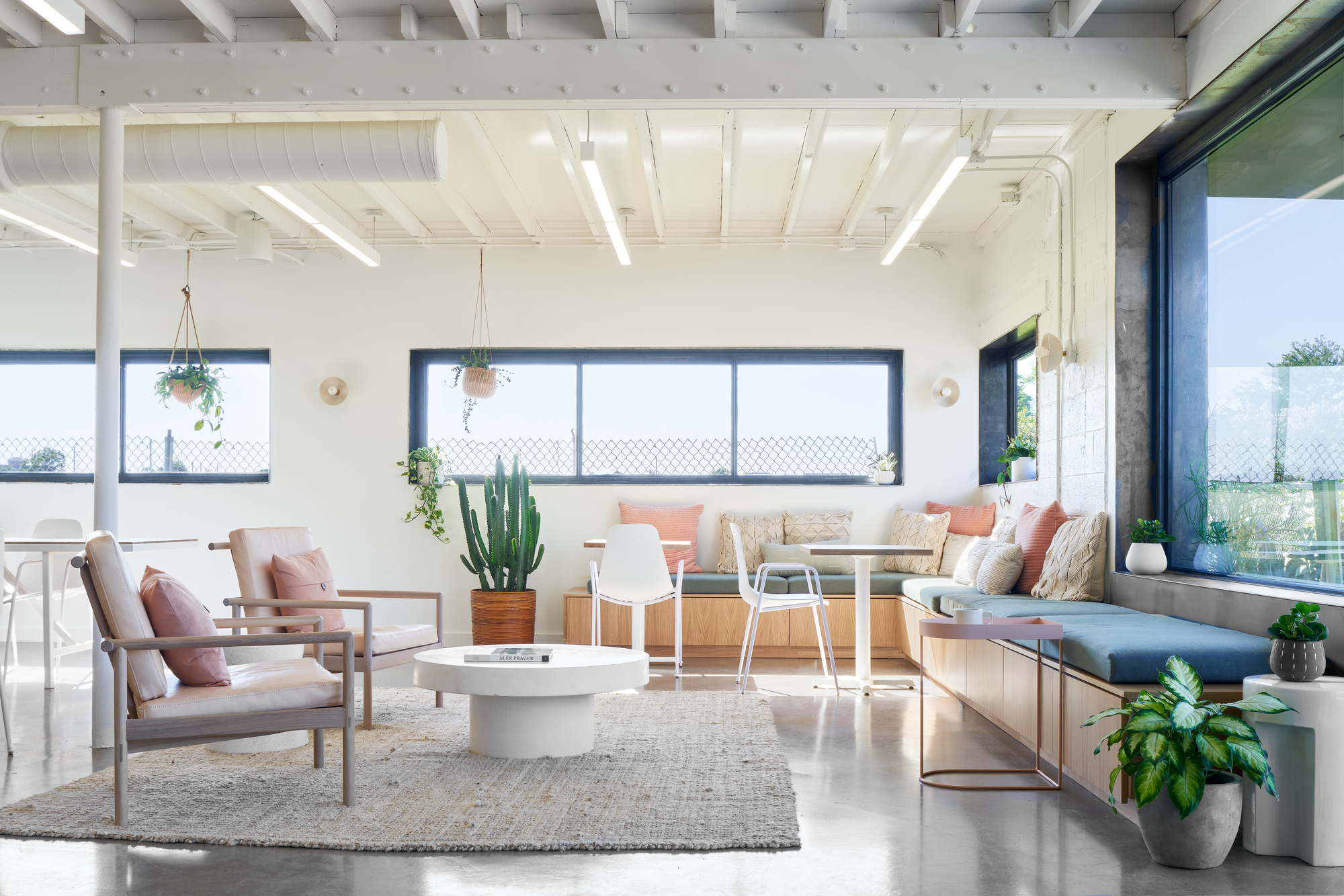 Gallery of The Commune Collaborative Workspace / Hunt Architecture - 14