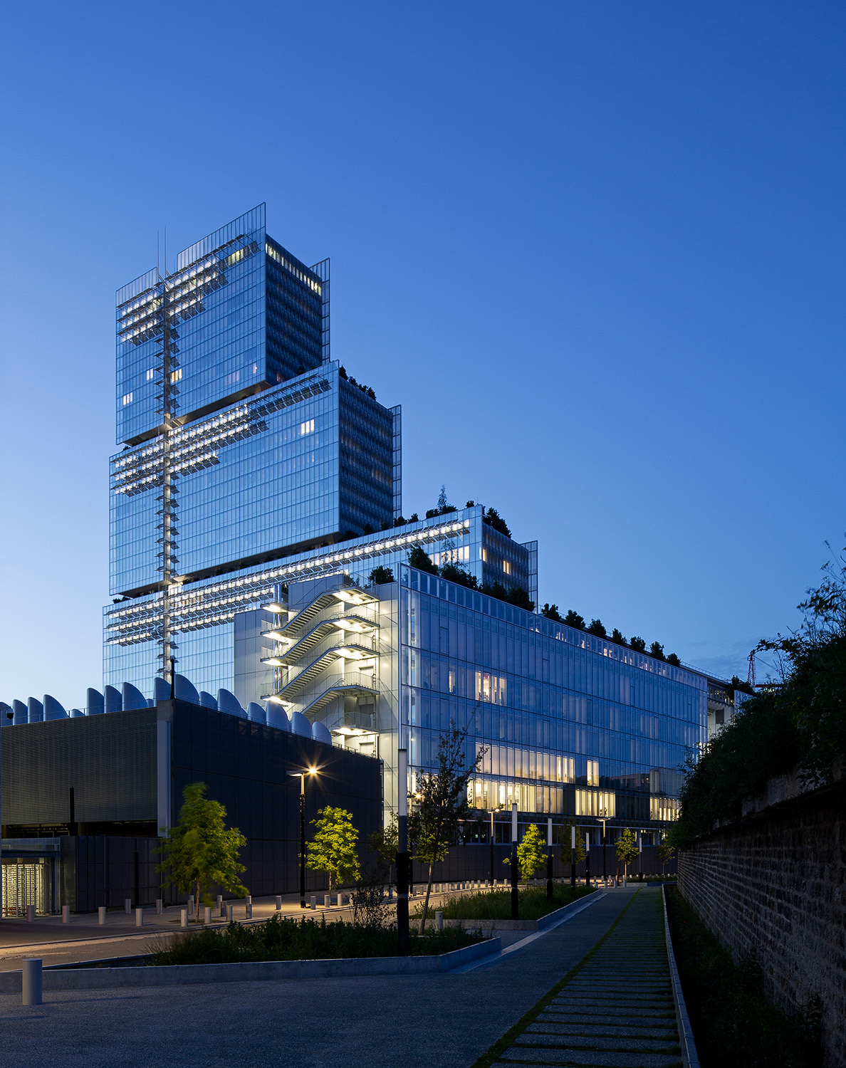 Galeria de Tribunal de Justiça de Paris projetado por Renzo Piano ...