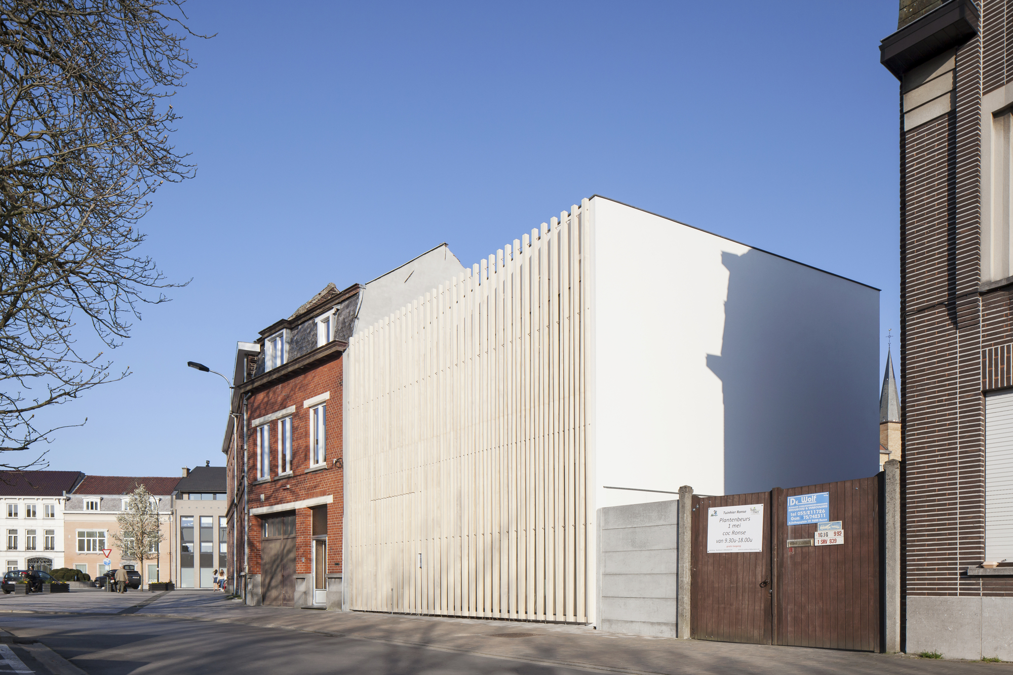 Gallery of Puncture Medical Centre / Delmulle Delmulle Architecten - 10