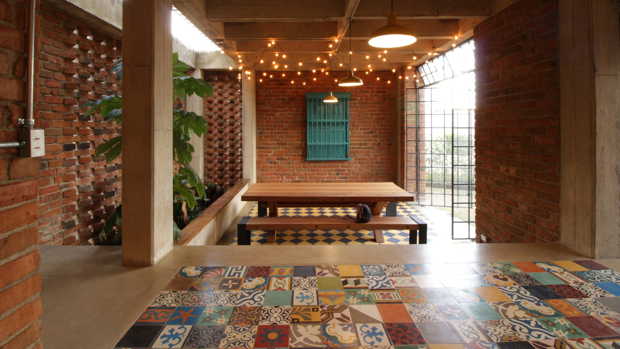 Gallery of 11 Colombian Houses That Feature Exposed Brick - 35