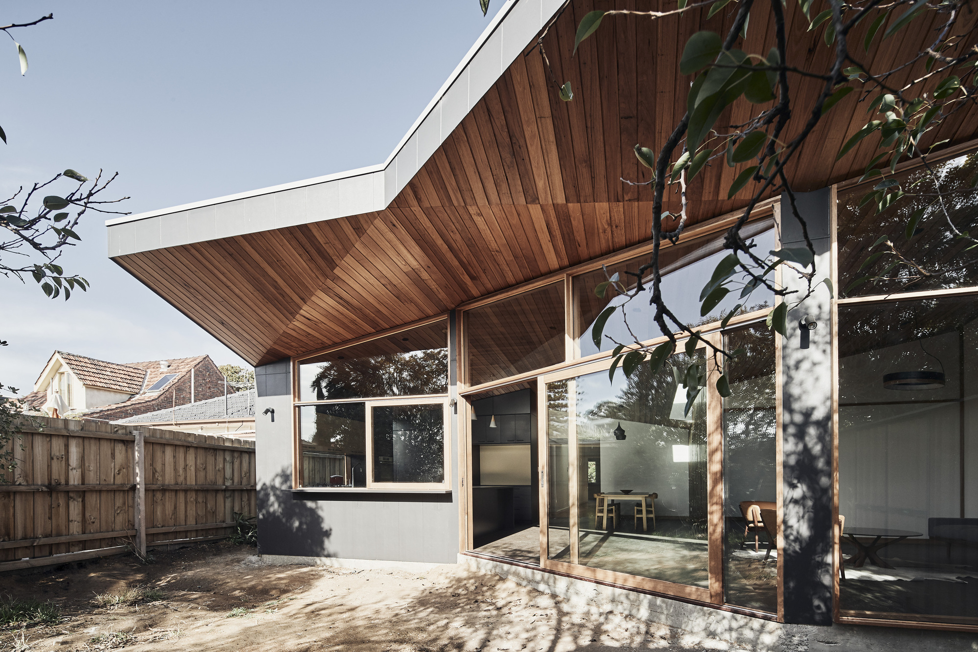 Gallery of Barton House / Julie Firkin Architects - 7
