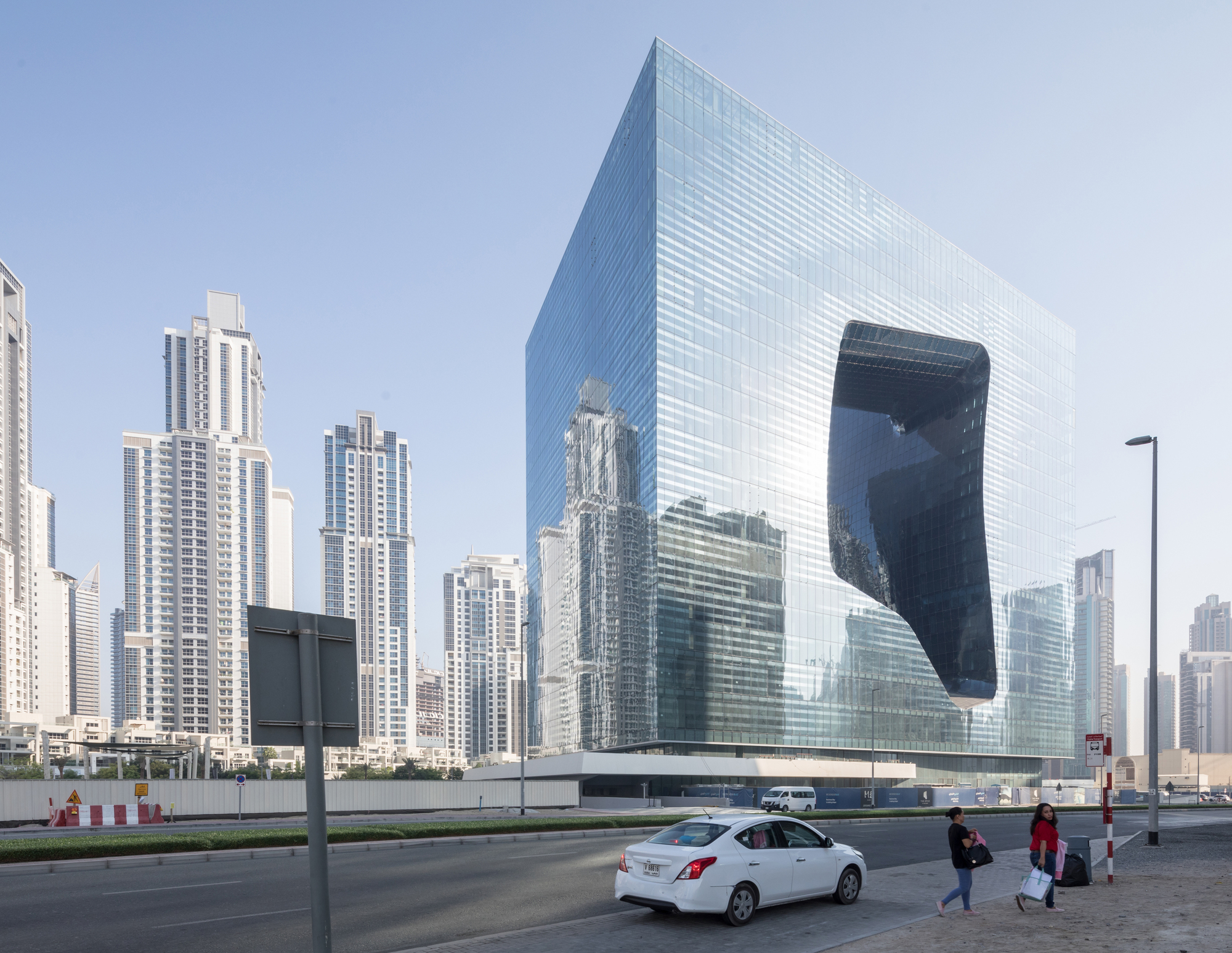 Galería de Opus / Zaha Hadid Architects - 5