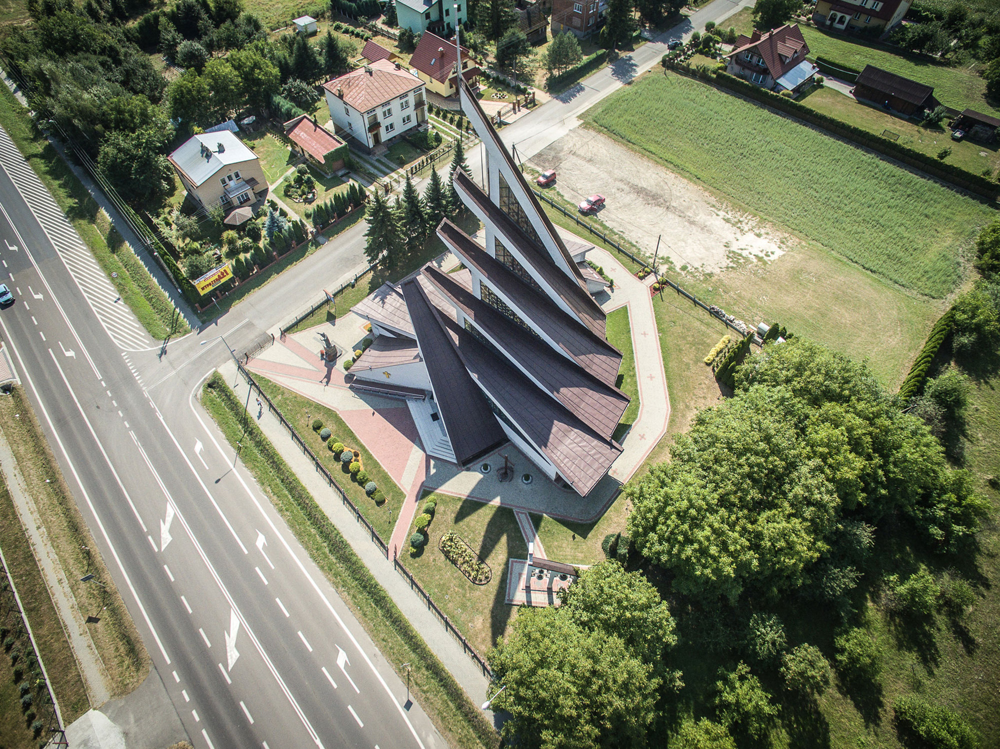 Gallery of Day-VII Architecture: How the Architecture of Polish ...