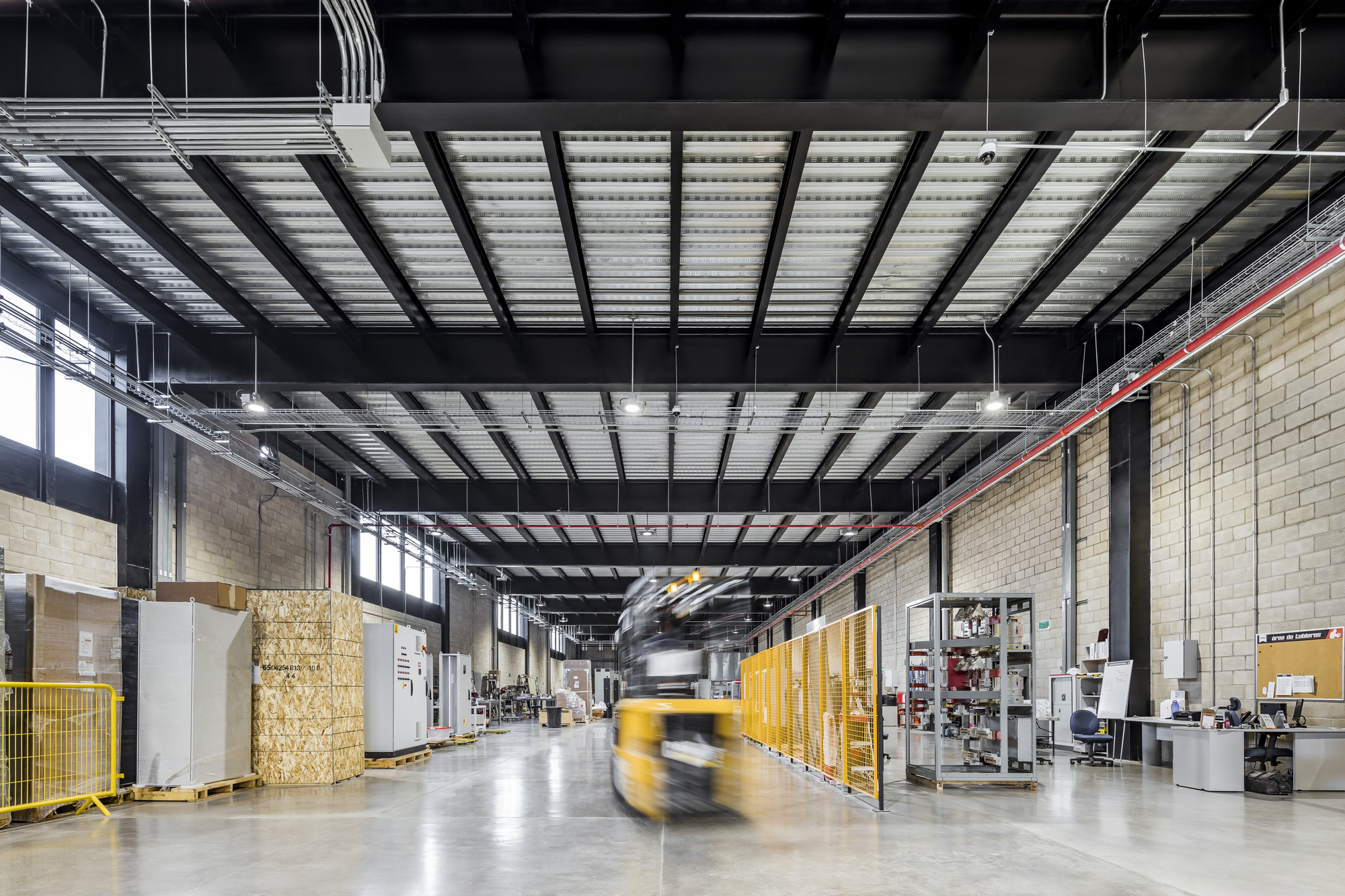 Gallery of ABSA Headquarters / FMÁSF - 3