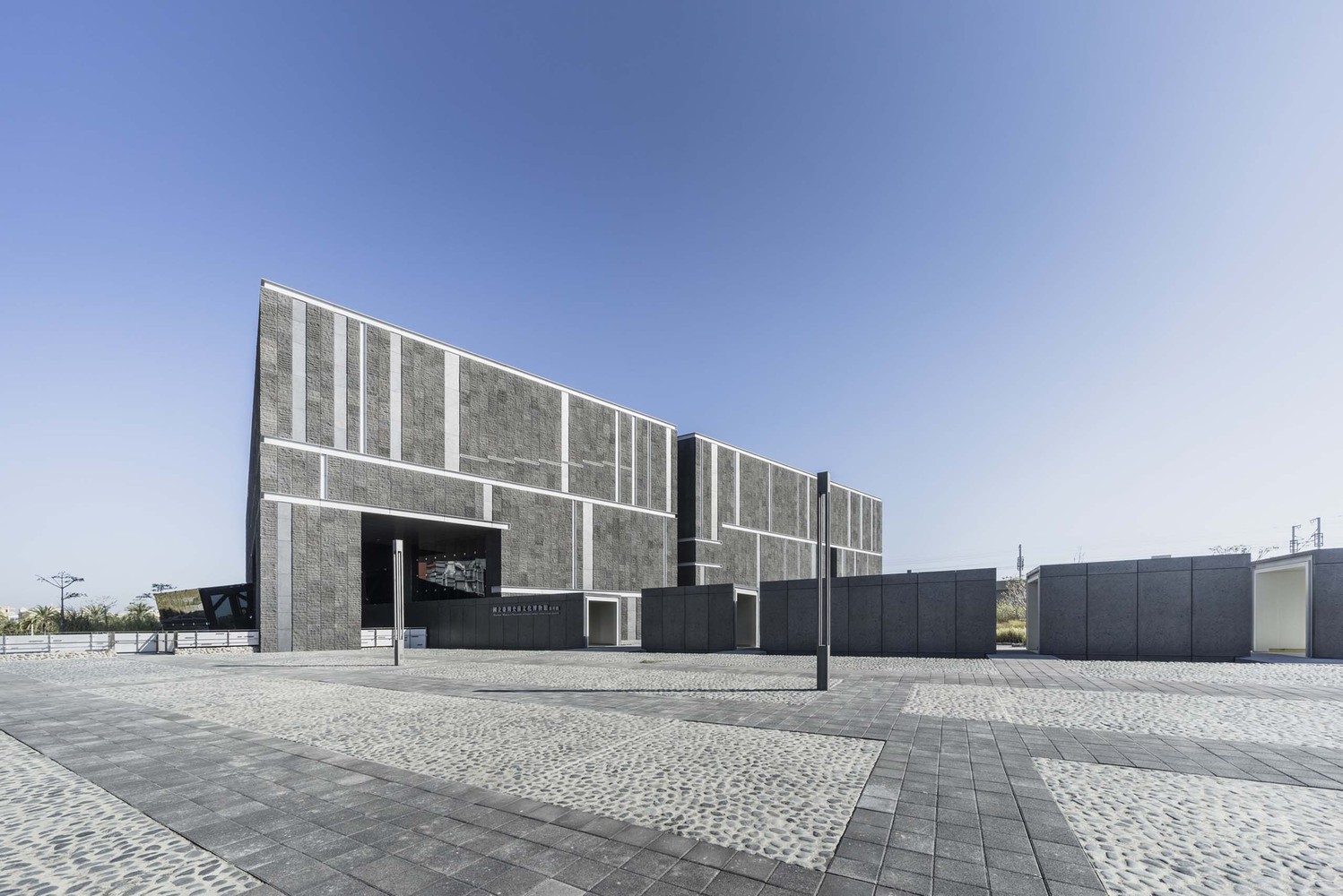 Gallery of National Museum of Prehistory / KRIS YAO | ARTECH - 10