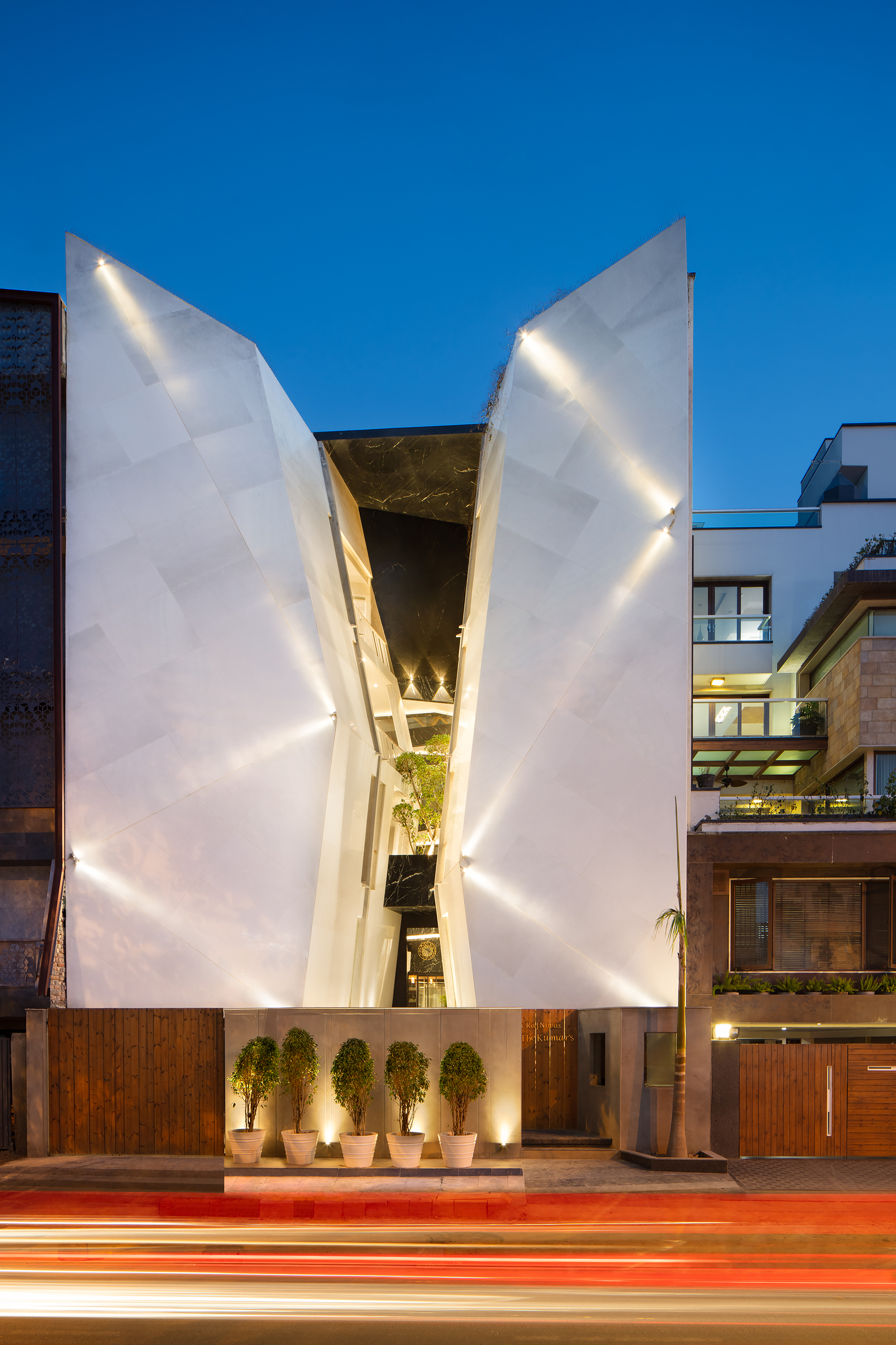 Gallery of Cleft House / Anagram Architects - 14
