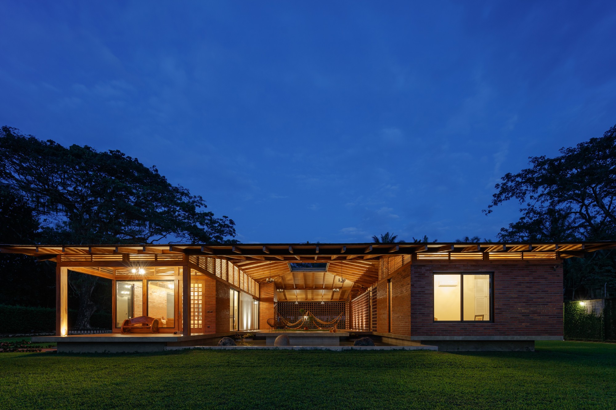 Gallery of The House of Silence / Natura Futura Arquitectura - 11