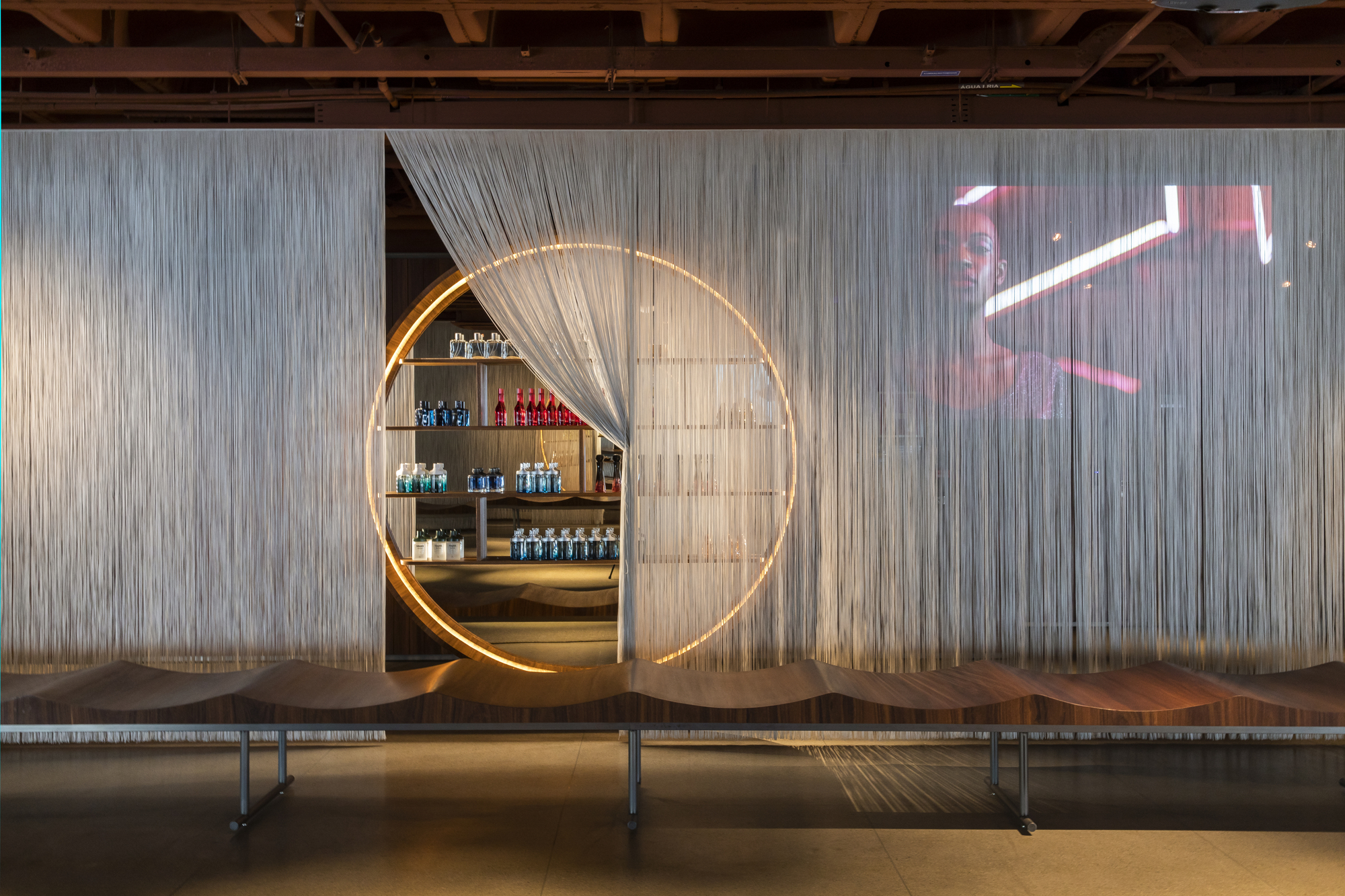 Gallery of Natura NASP Reception / Memola Estúdio + Vitor Penha - 2