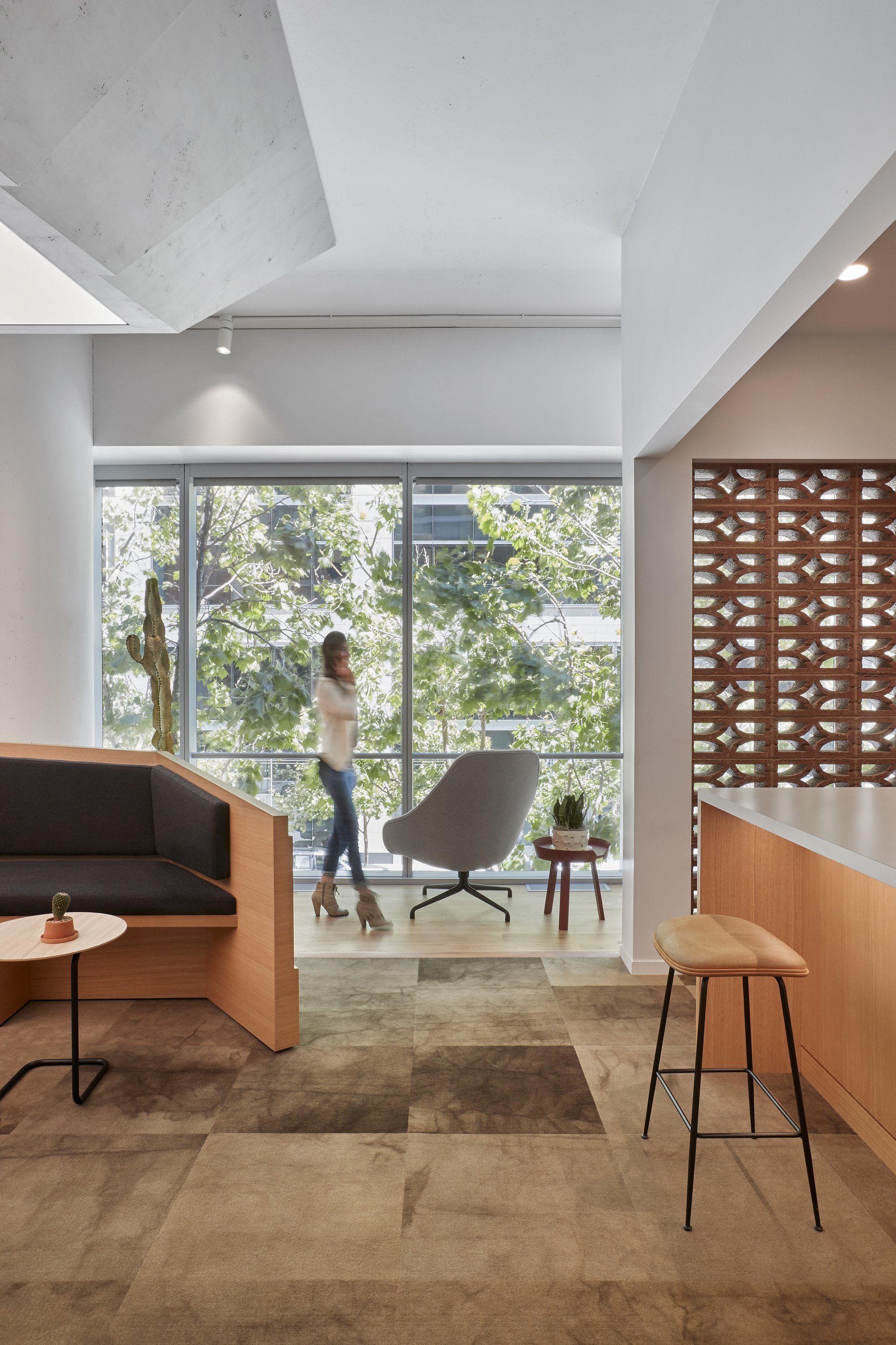 Gallery of Slack Headquarters / Studio O+A - 24