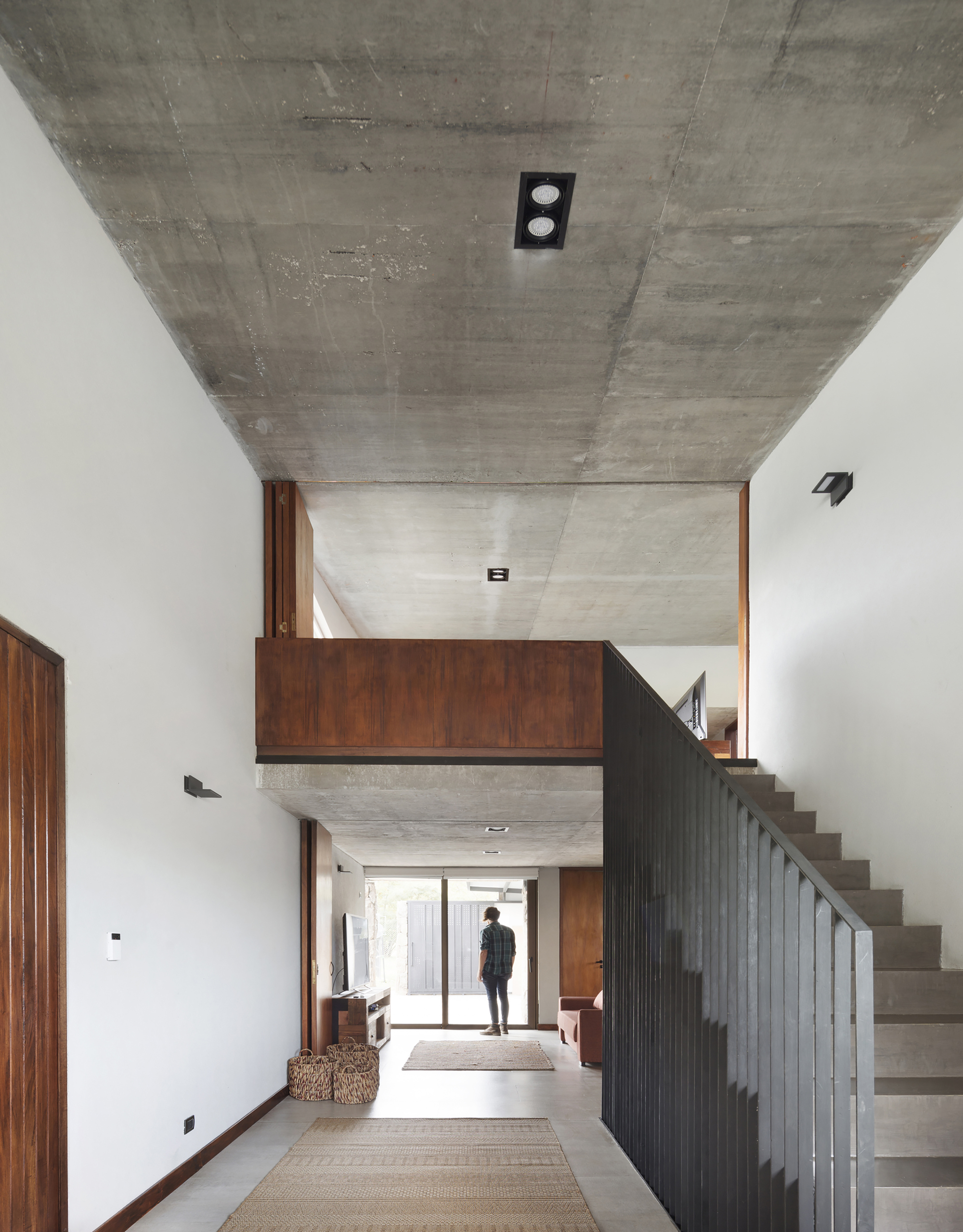 Gallery of MM House / alarciaferrer arquitectos - 4