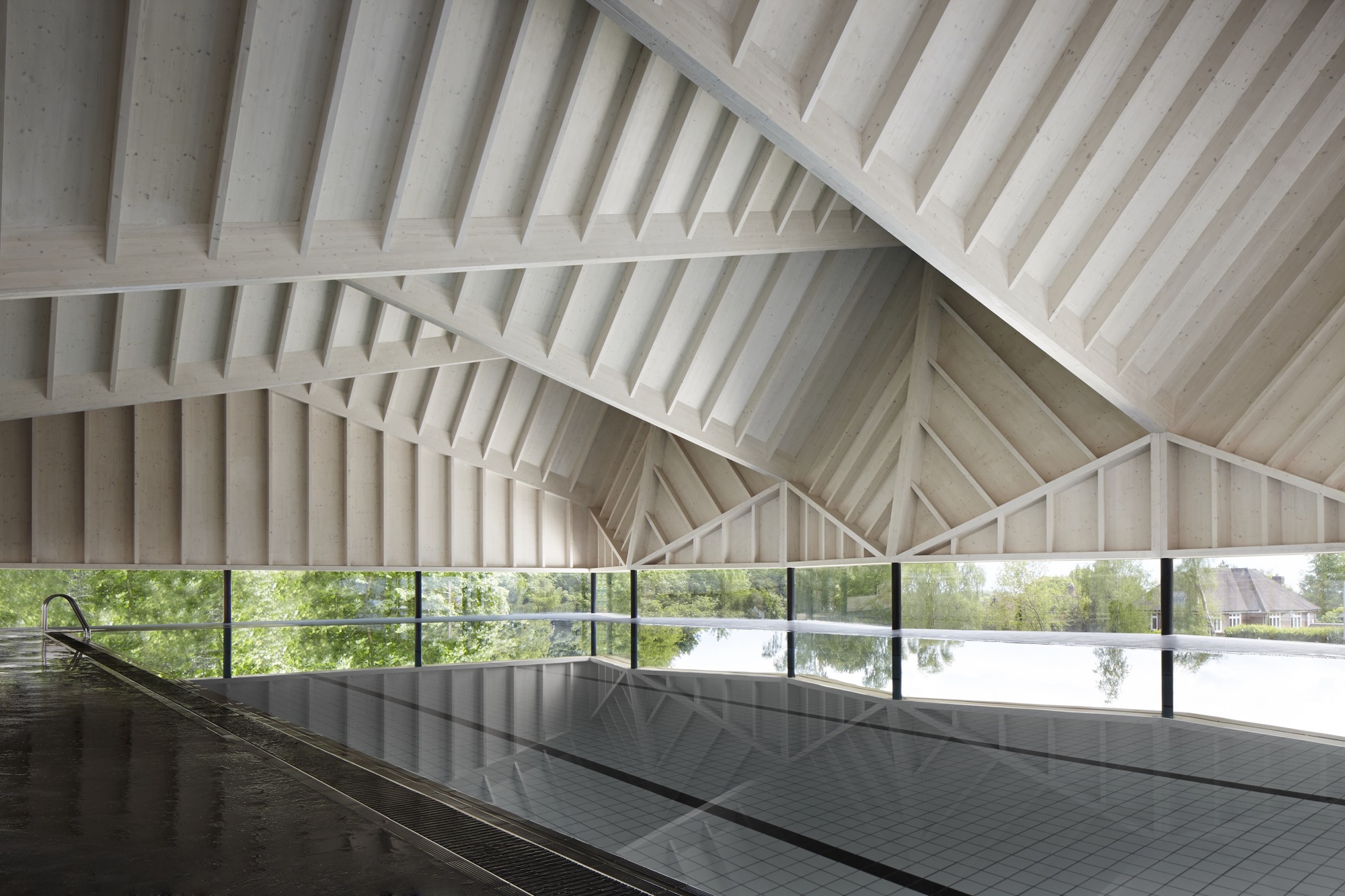 Gallery of Alfriston Swimming Pool / Morris+Company - 4