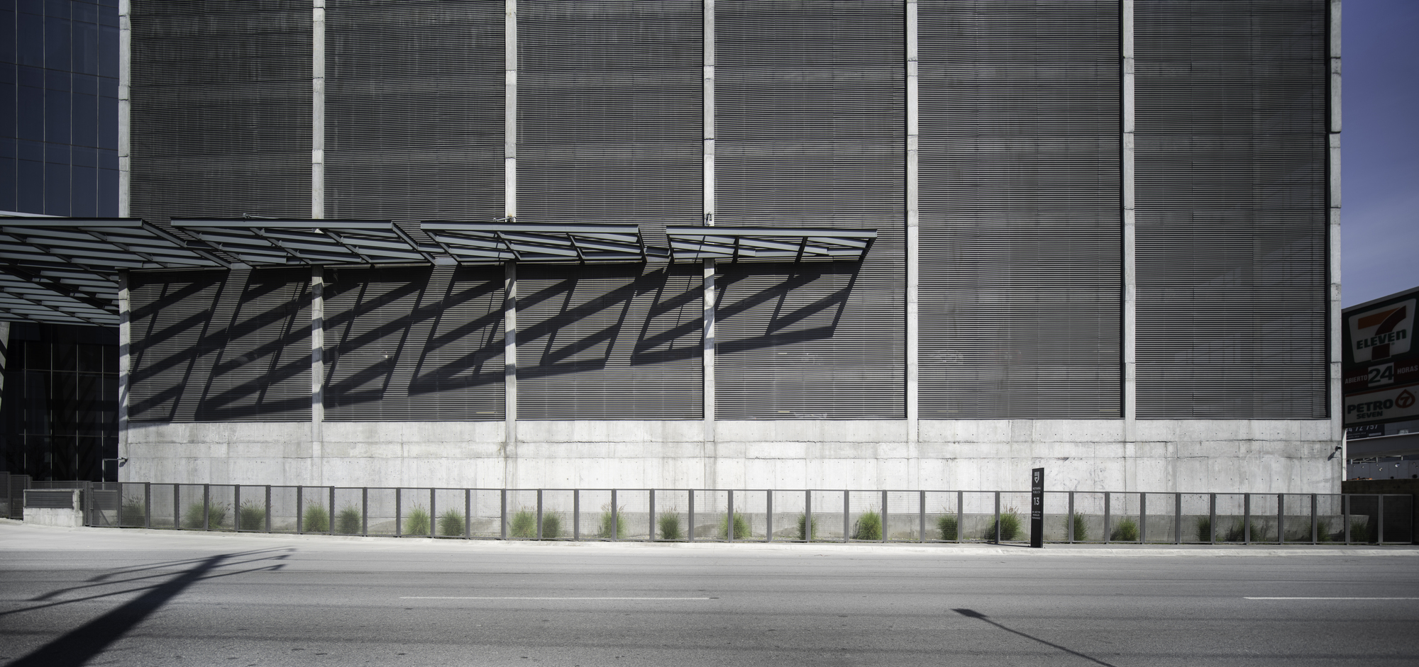 Gallery of Albia Building / Landa + Martínez Arquitectos - 7