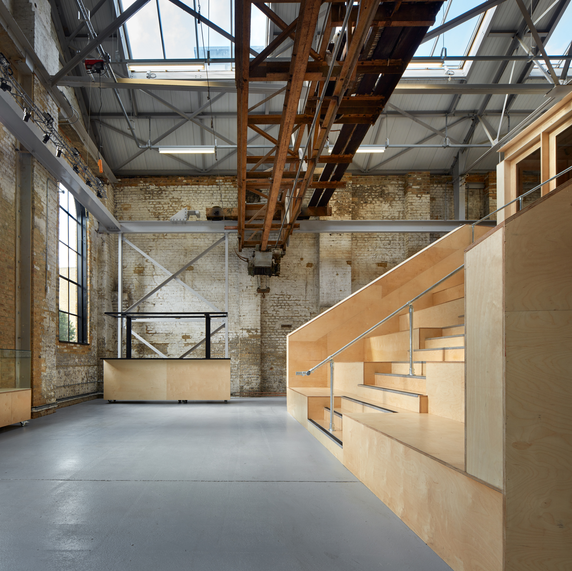Gallery of The Forge Offices and Exhibition Space / Emrys Architects - 19