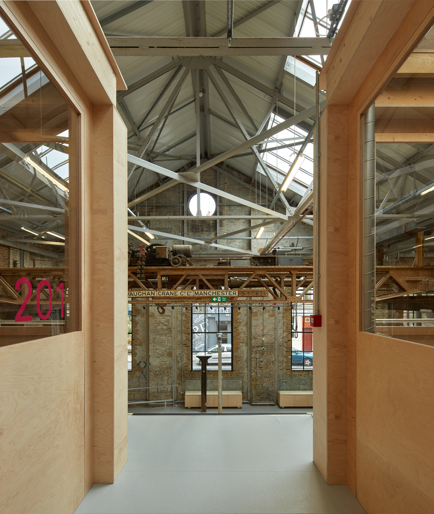 Gallery of The Forge Offices and Exhibition Space / Emrys Architects - 21