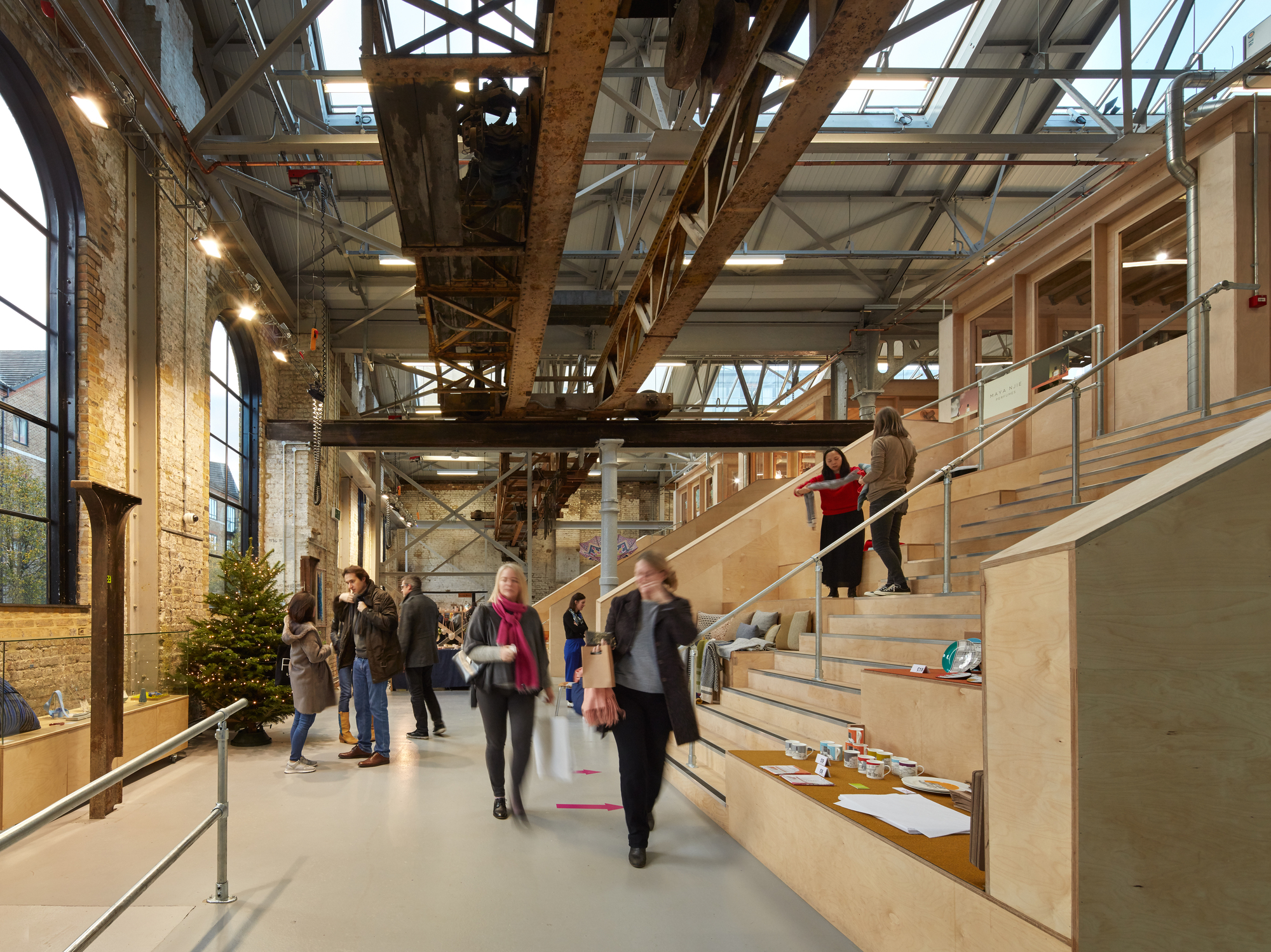 Gallery of The Forge Offices and Exhibition Space / Emrys Architects - 24