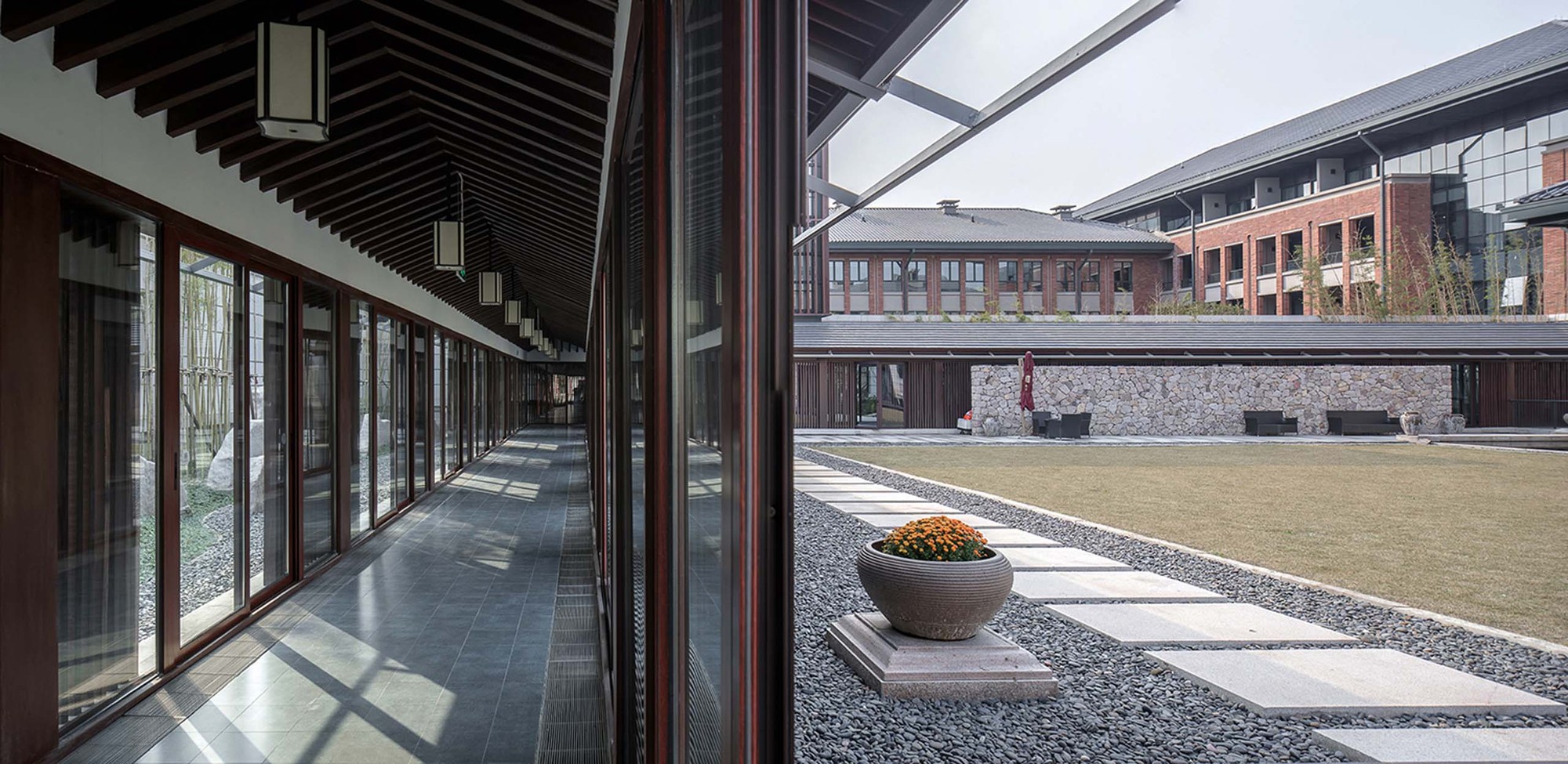 Gallery of Western Academy of Haining International Campus of Zhejiang ...