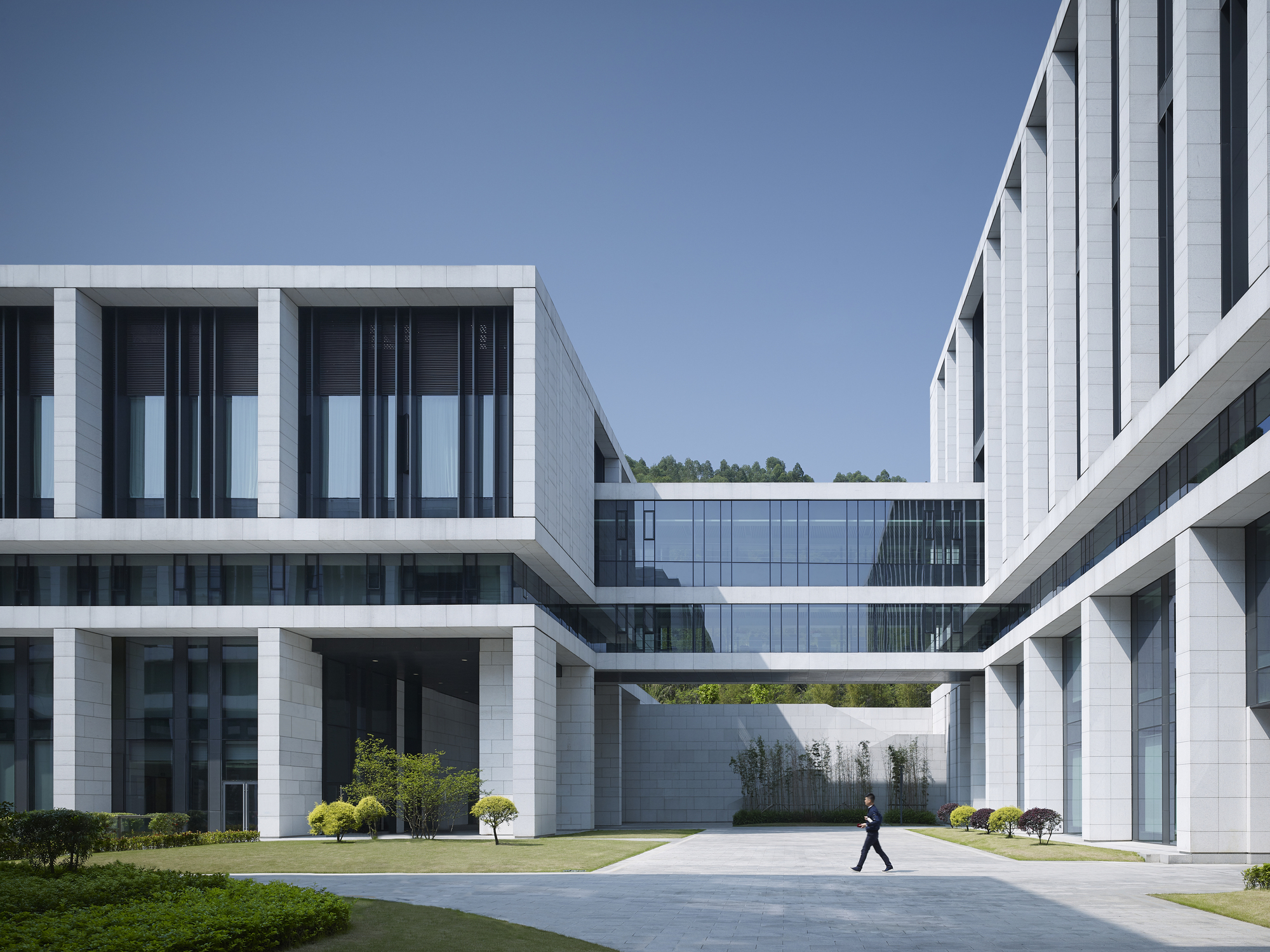 Gallery of China Southern Power Grid Green Campus Offices / gmp ...