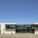 C3 Bank Headquarters / Brett Farrow Architect | ArchDaily