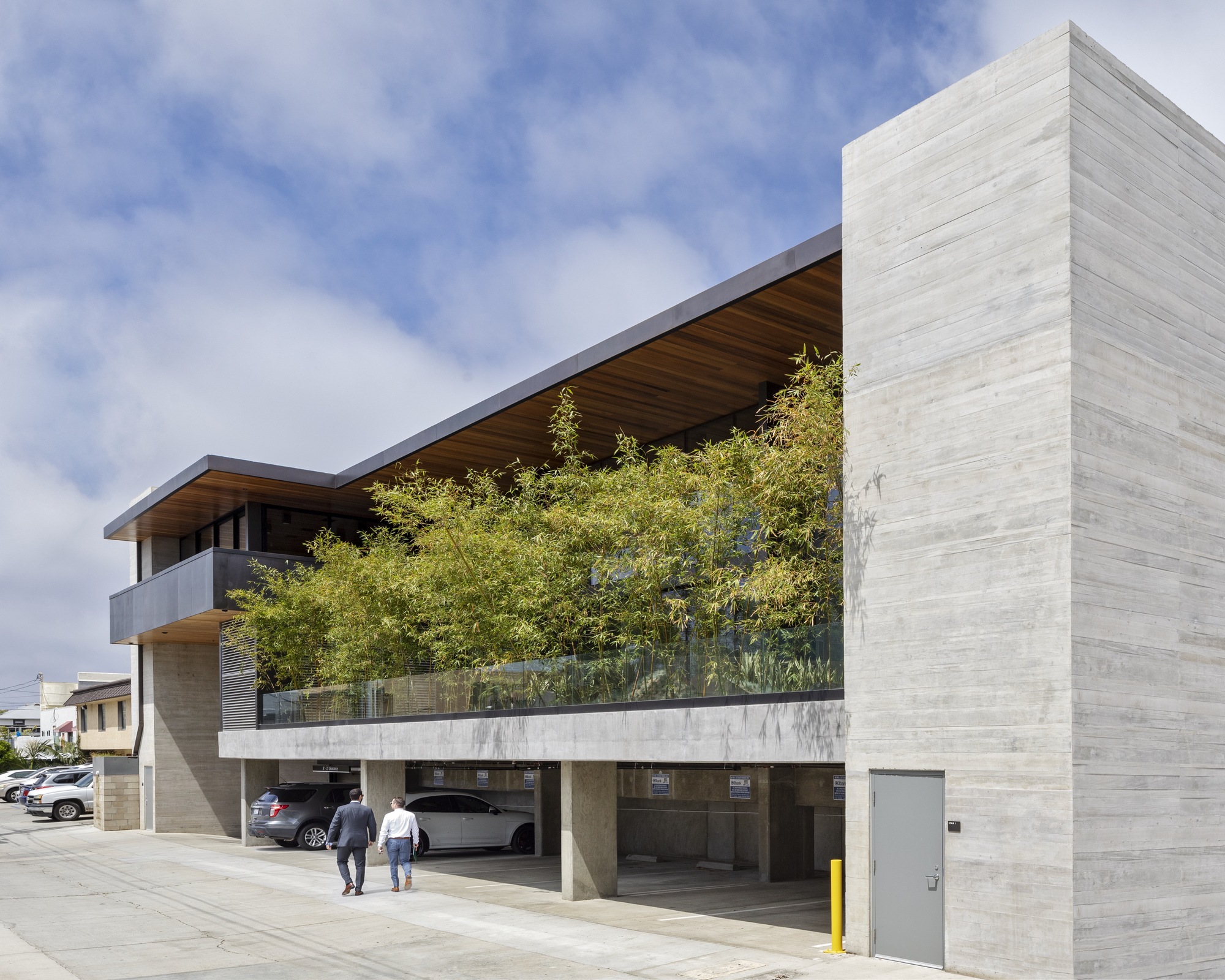 Gallery of C3 Bank Headquarters / Brett Farrow Architect - 8