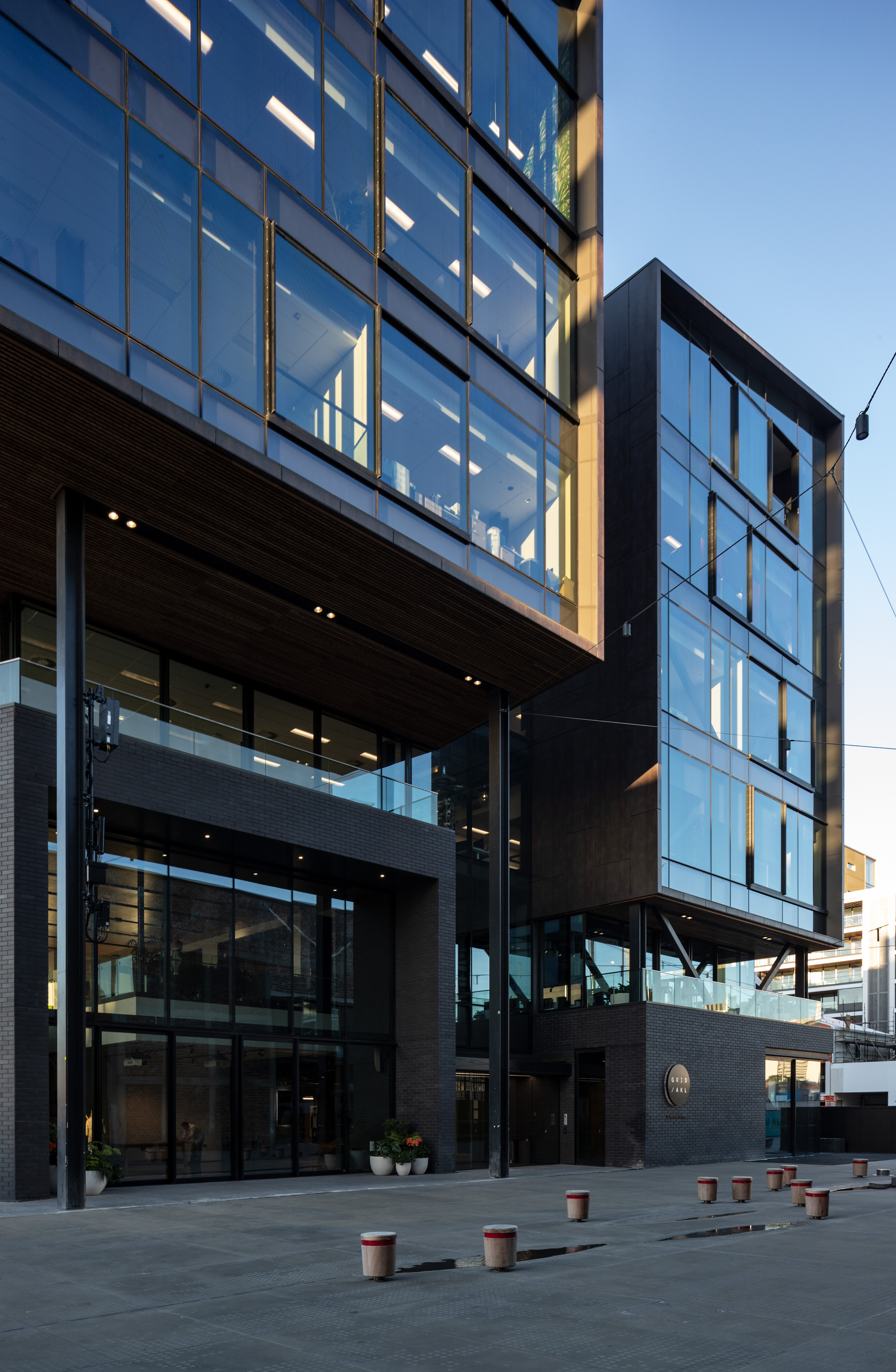 Gallery of 12 Madden Innovation & Residential Building / Warren ...