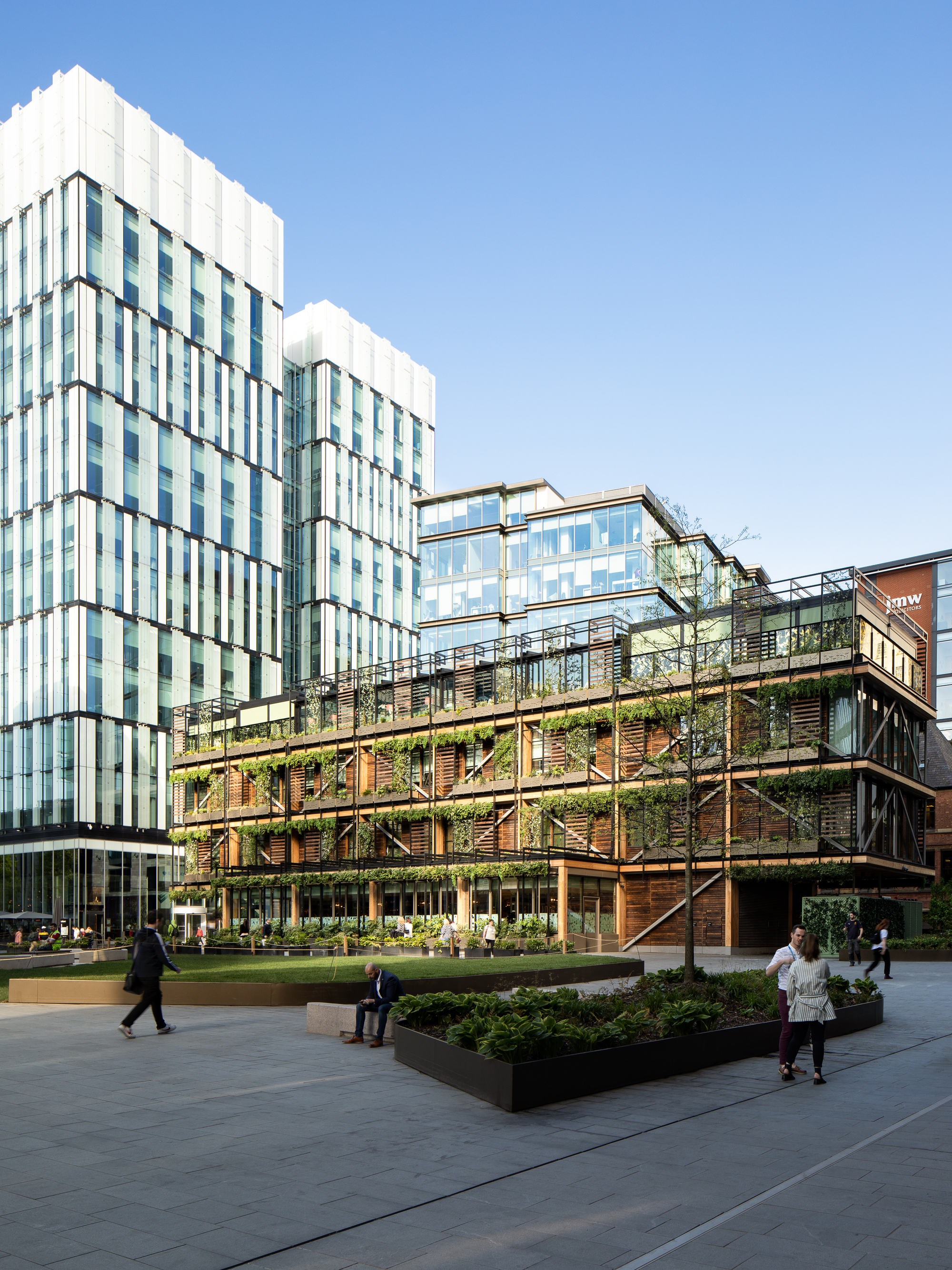 Galeria de Pavilhão da Hardman Square / Sheppard Robson - 14