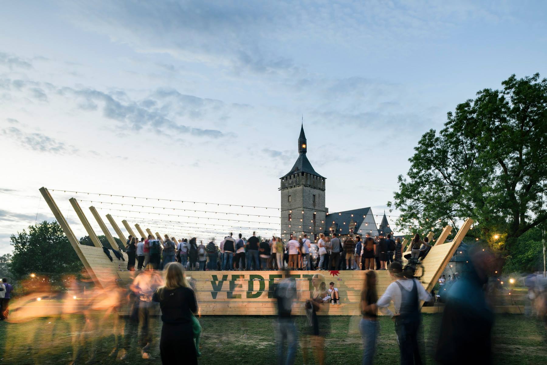 Gallery of Horst: The Festival That Blends Music, Art, and Architecture - 9