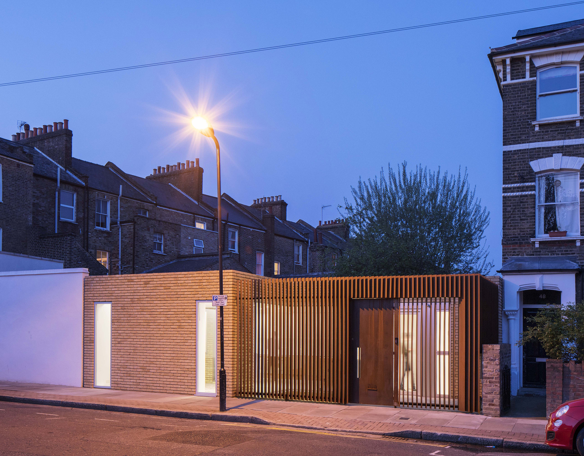 Gallery of Hackney Backhouse / Guttfield Architecture - 13