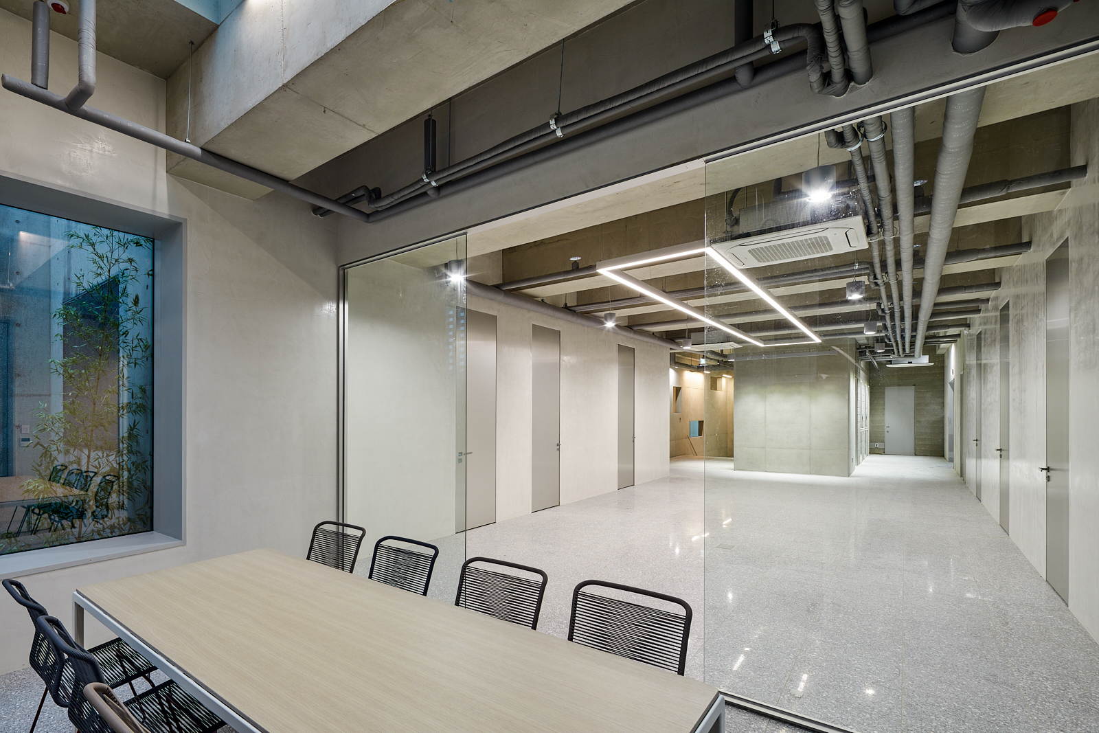 Gallery of Plate-au Offices / S.E.E.D haus - 17