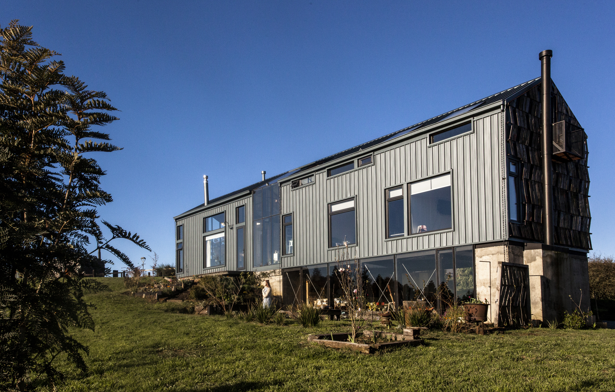 Gallery of Long House / María Laura Cristi + Tramarquitectura - 4