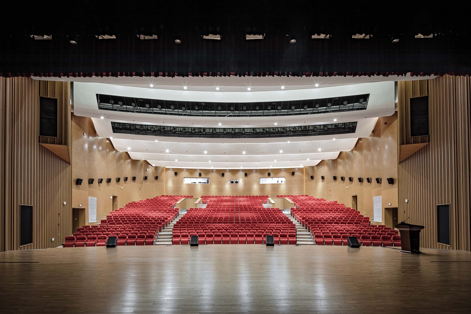 Gallery of International Exchange Center / TJAD - 17