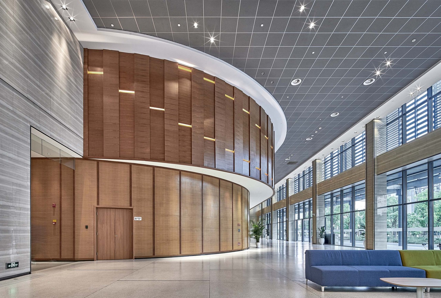 Gallery of International Exchange Center / TJAD - 23