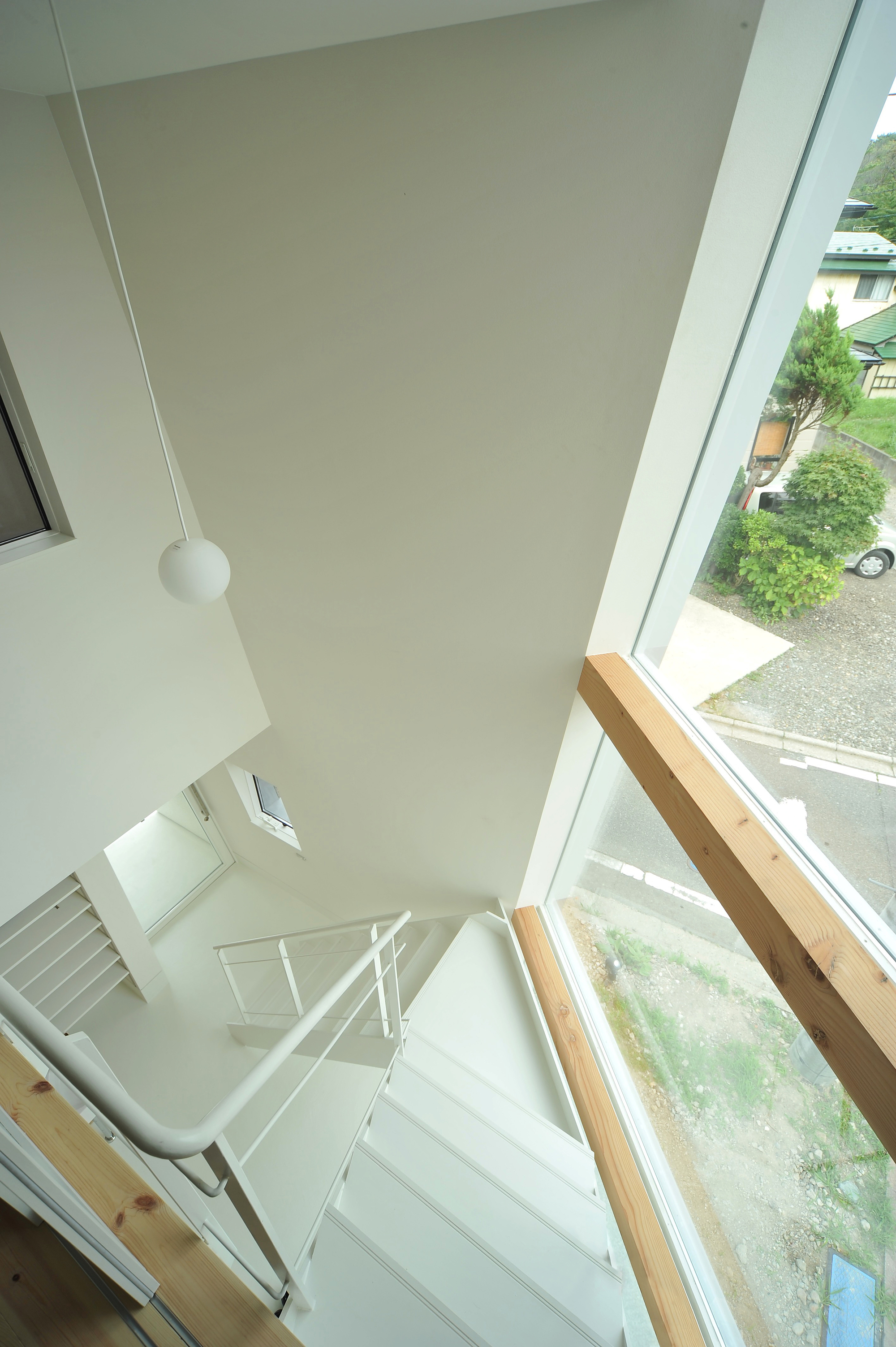 Gallery of Shiro House / Takeru Shoji Architects - 15