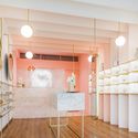 Gallery of Colvin Florist / Roman Izquierdo Bouldstridge - 1