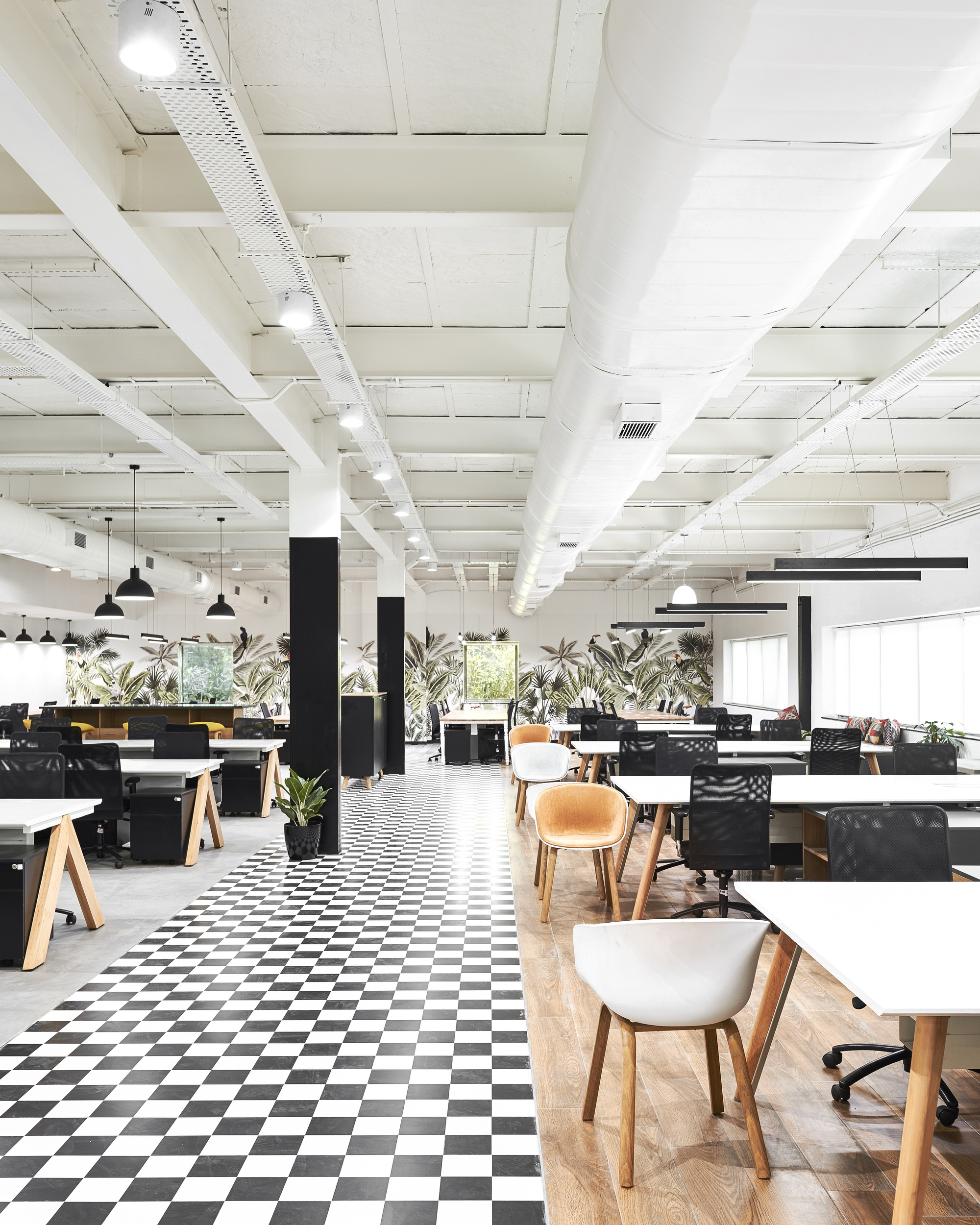 Gallery of Publicis India Office Mumbai / Shiraz Jamali Architects - 21